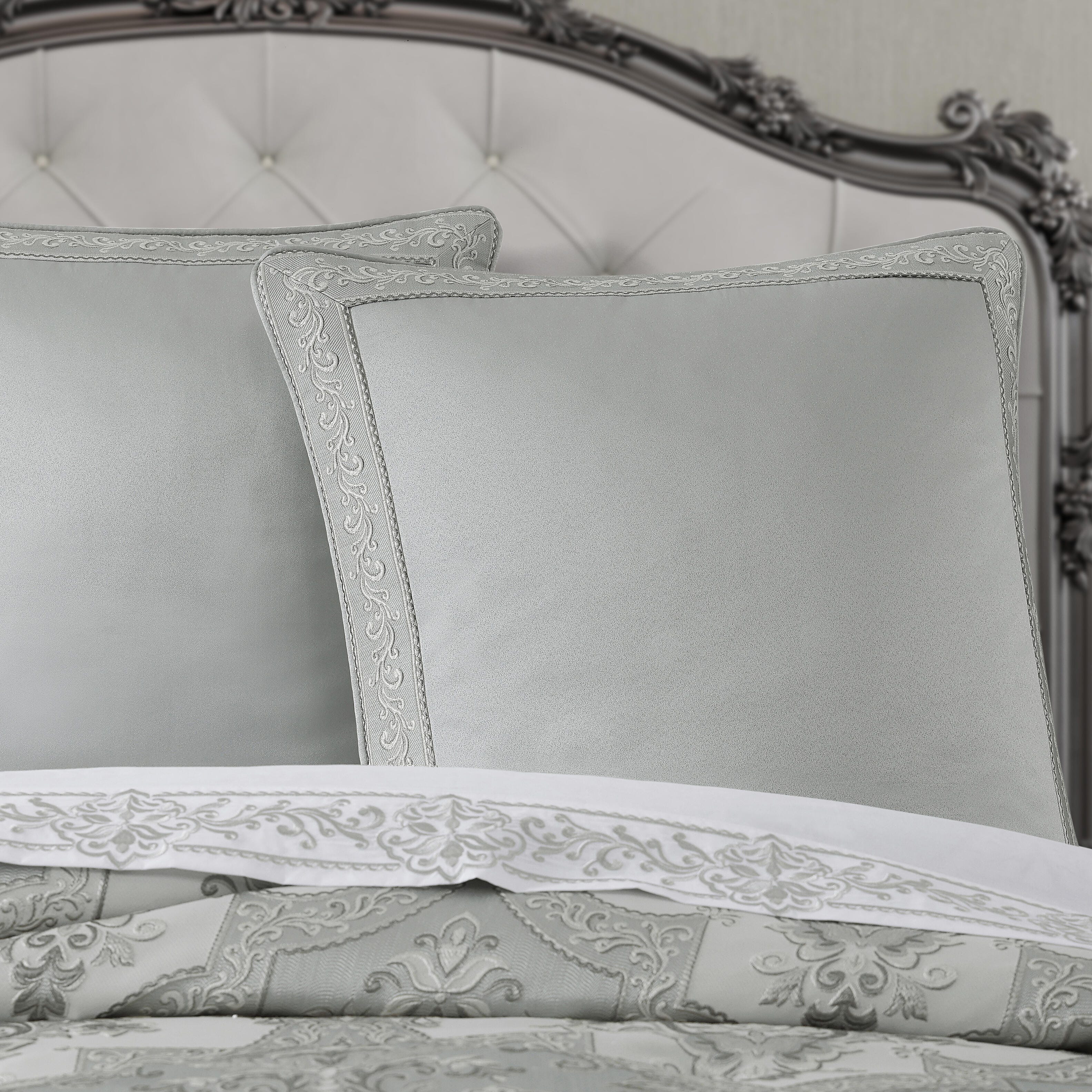 Click here for J. Queen New York Sondra Euro Sham  Spa prices