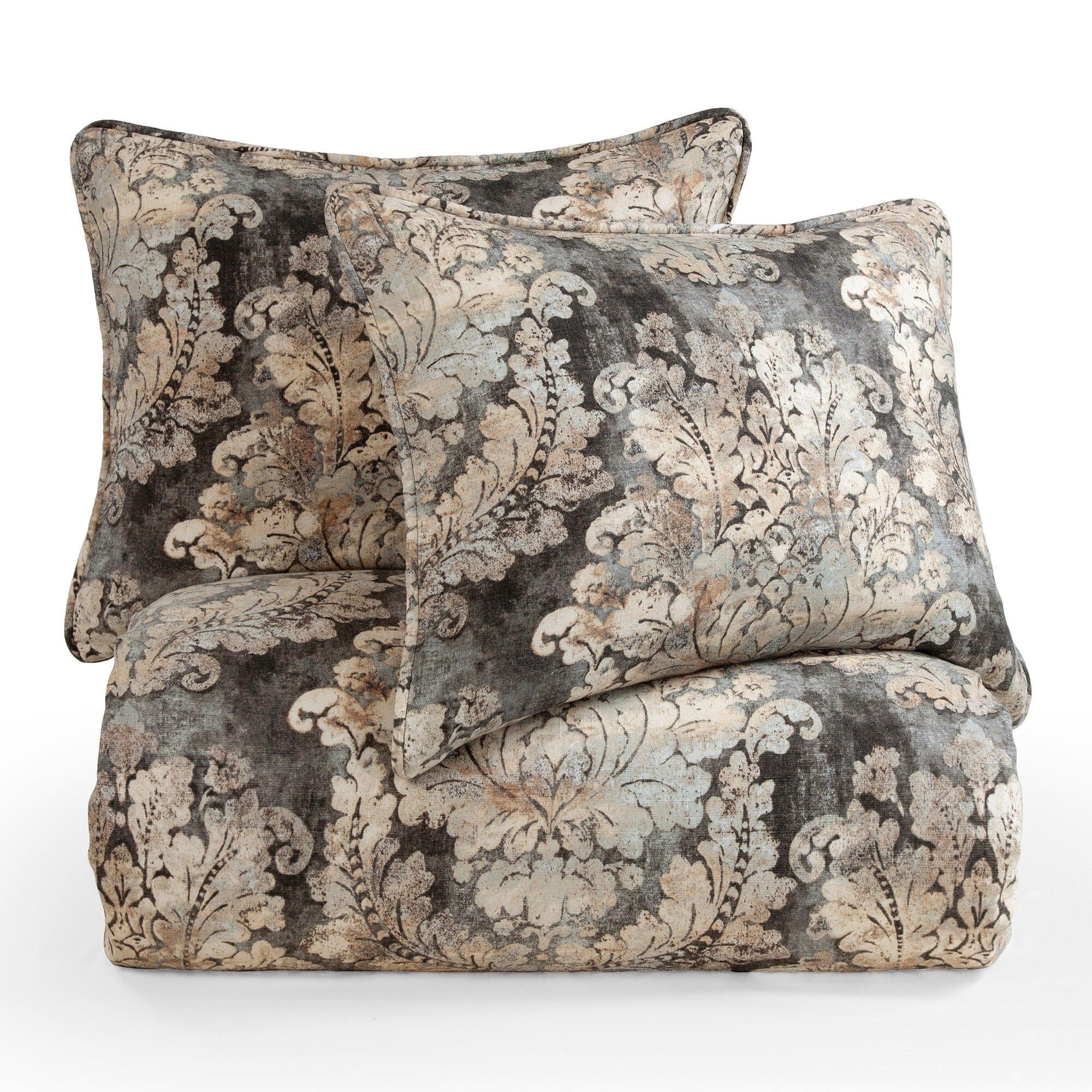 Click here for HiEnd Accents Victoria 3-Piece Queen Duvet Cover S... prices