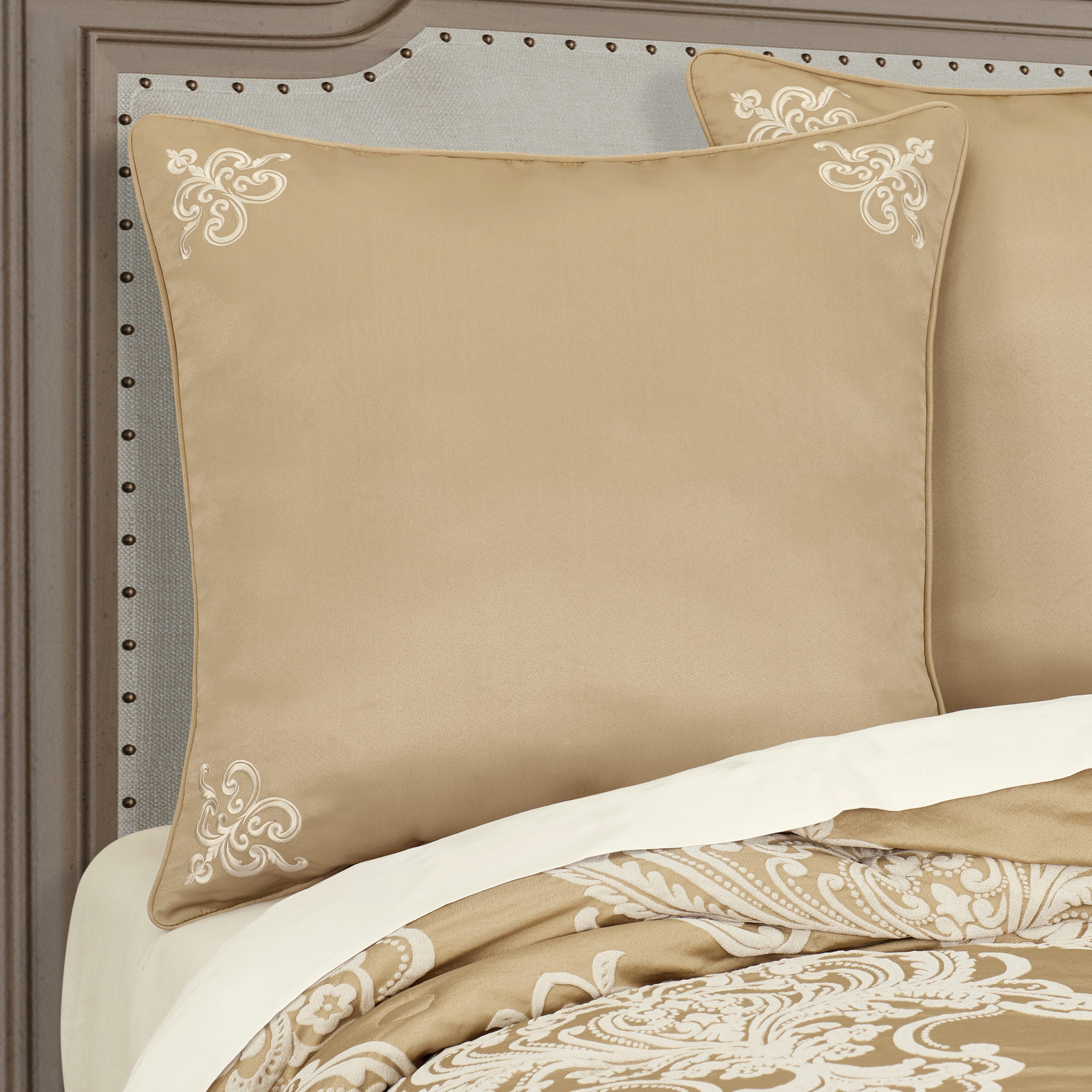 Click here for Royal Court Potenza Euro Sham  Gold prices