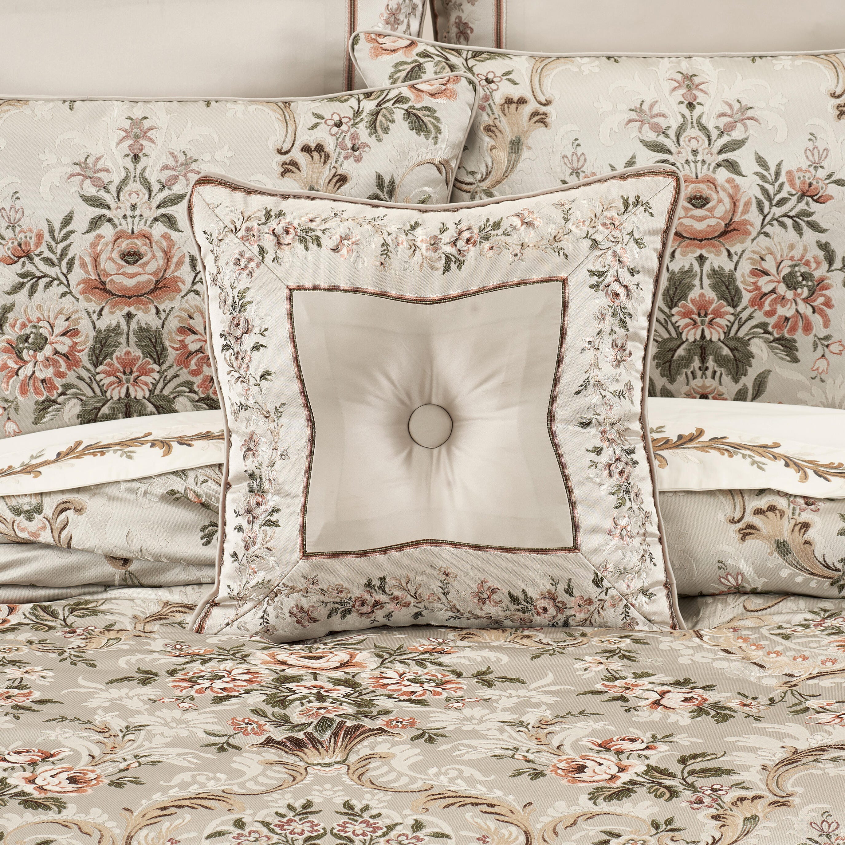 Click here for J. Queen New York Pecora 18 Decorative Throw Pillo... prices