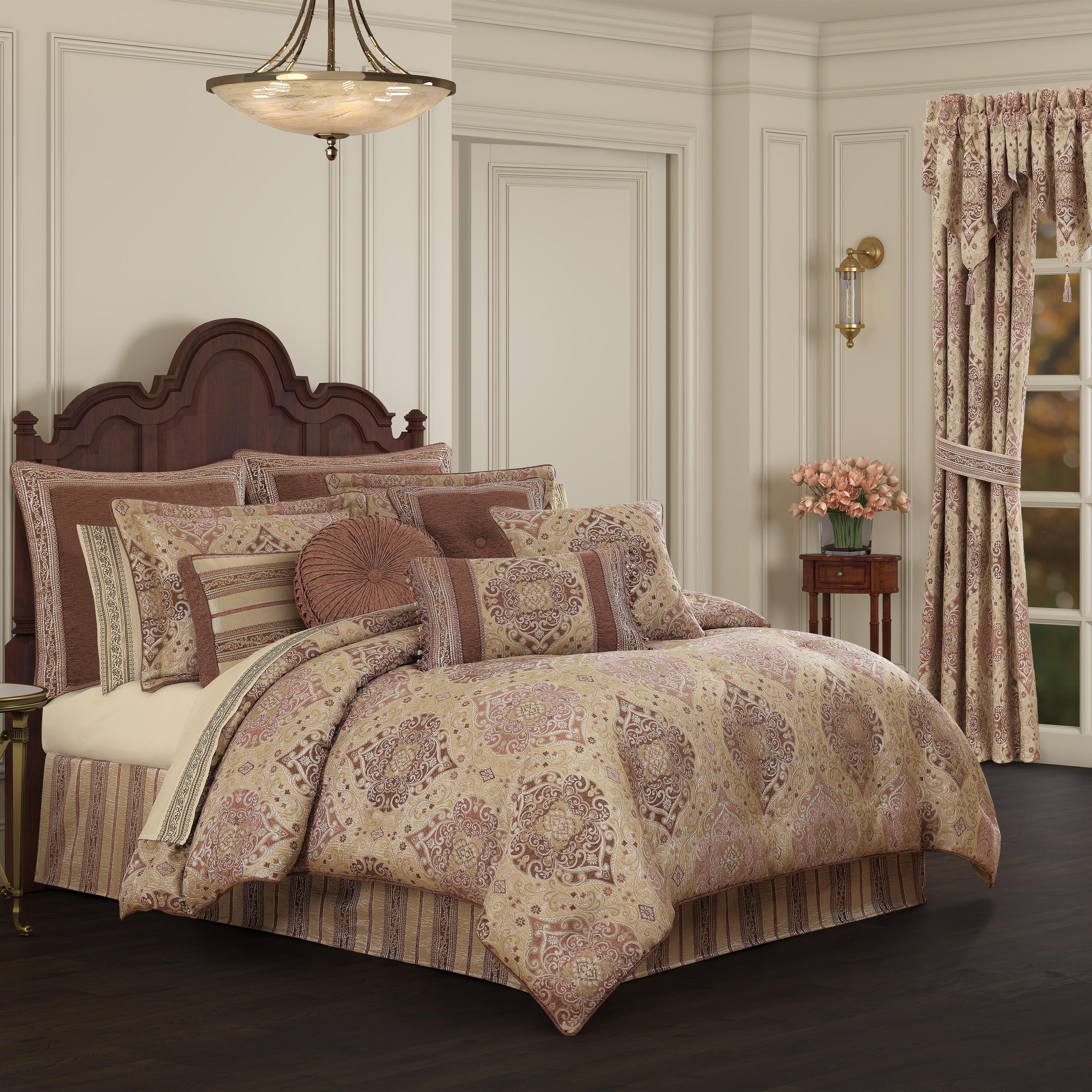 Click here for J. Queen New York Weston 4-Piece Queen Comforter S... prices