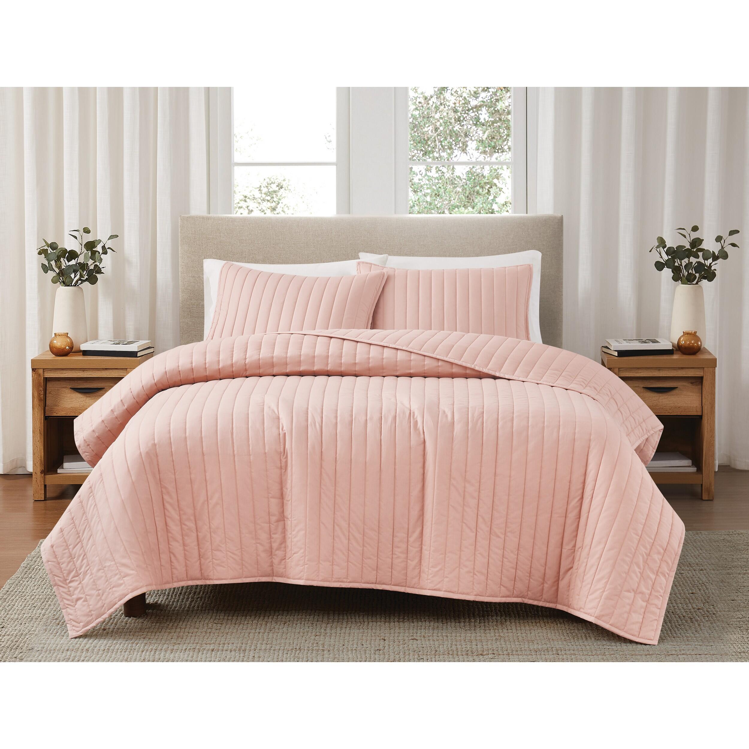 Click here for Brooklyn Loom 3-Piece King Quilt Set  Blush prices
