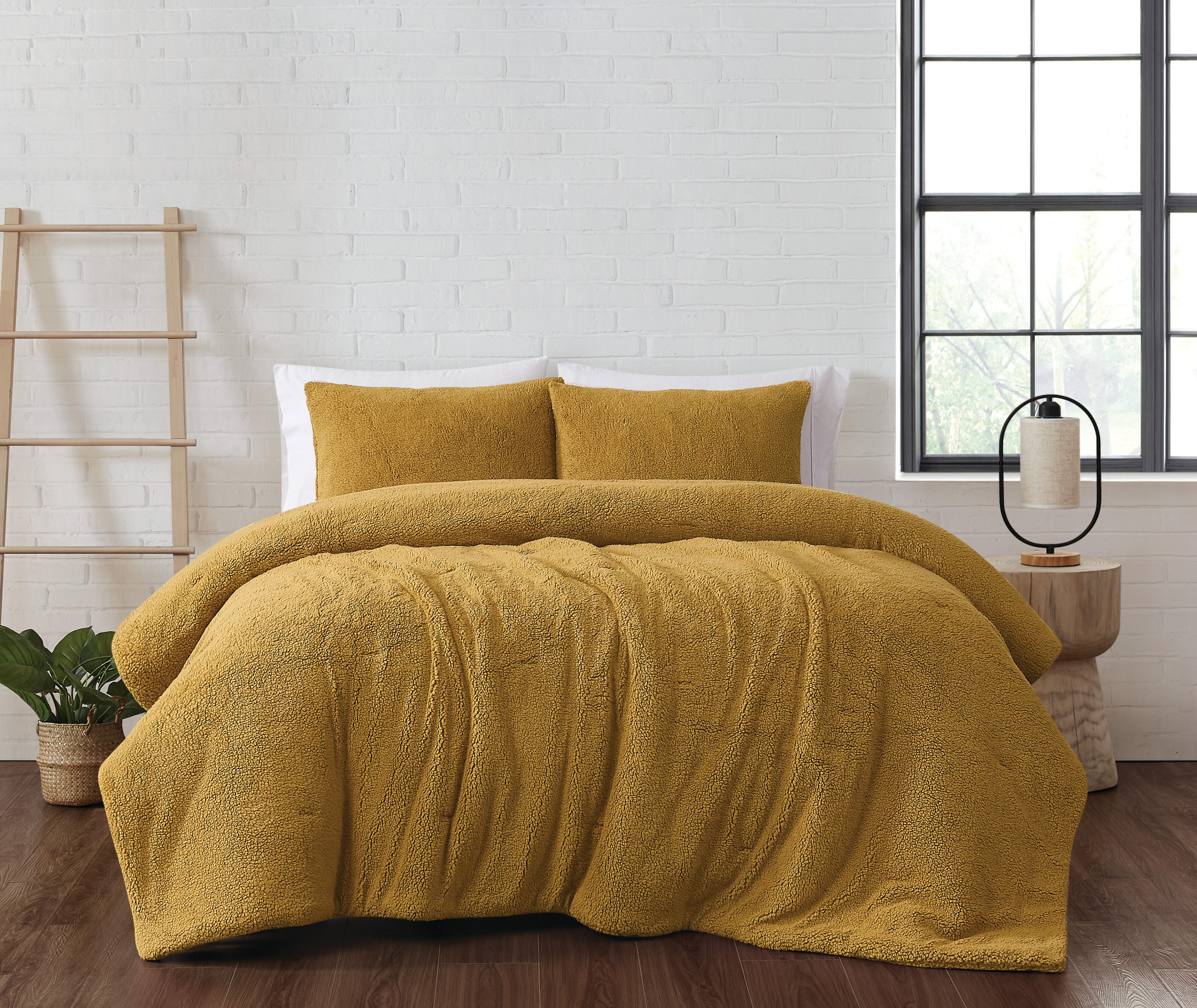 Click here for Brooklyn Loom Marshmallow Plush 3-Piece Full/Queen... prices