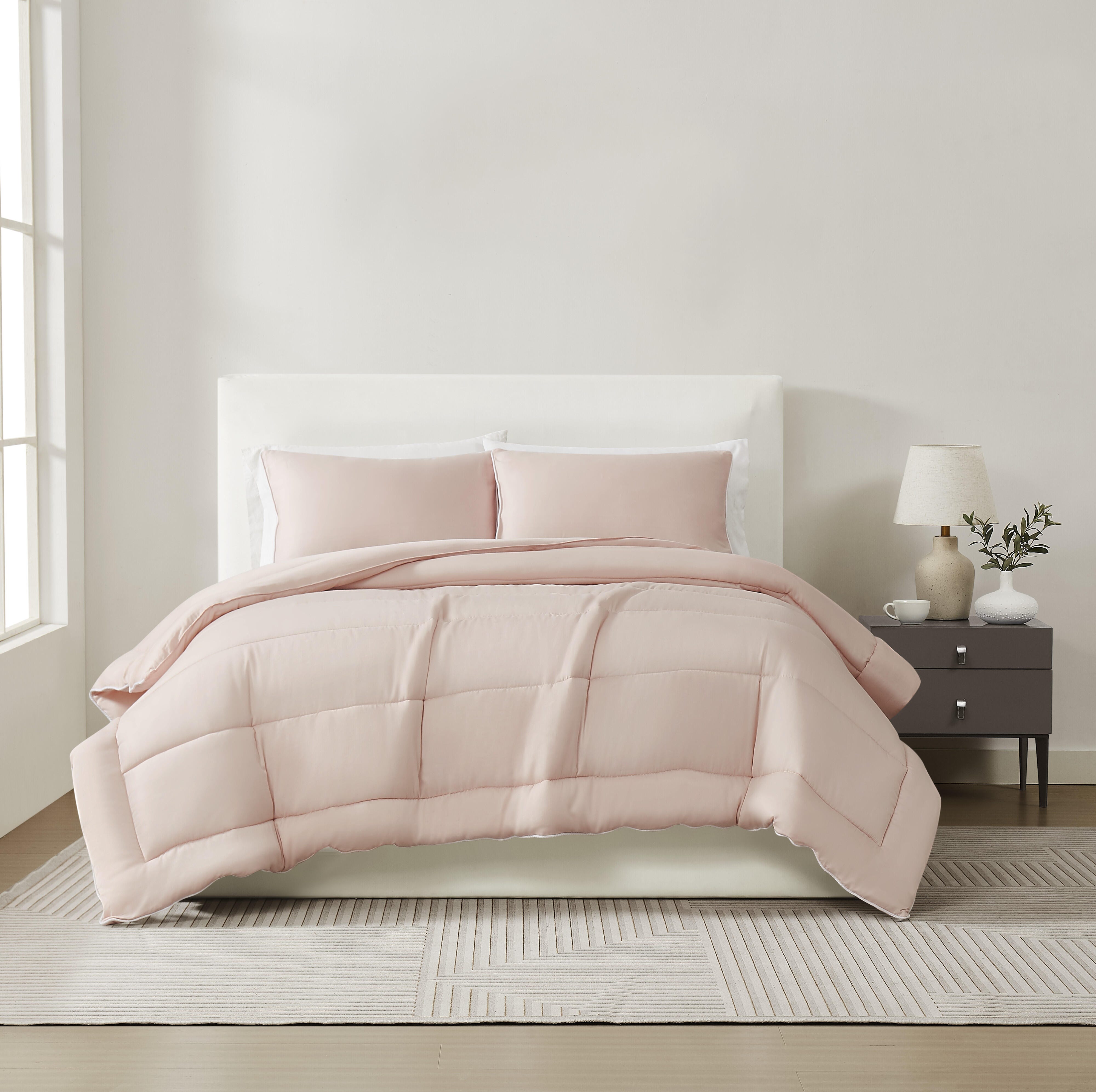 Click here for Christian Siriano NY 3-Piece Full/Queen Comforter... prices
