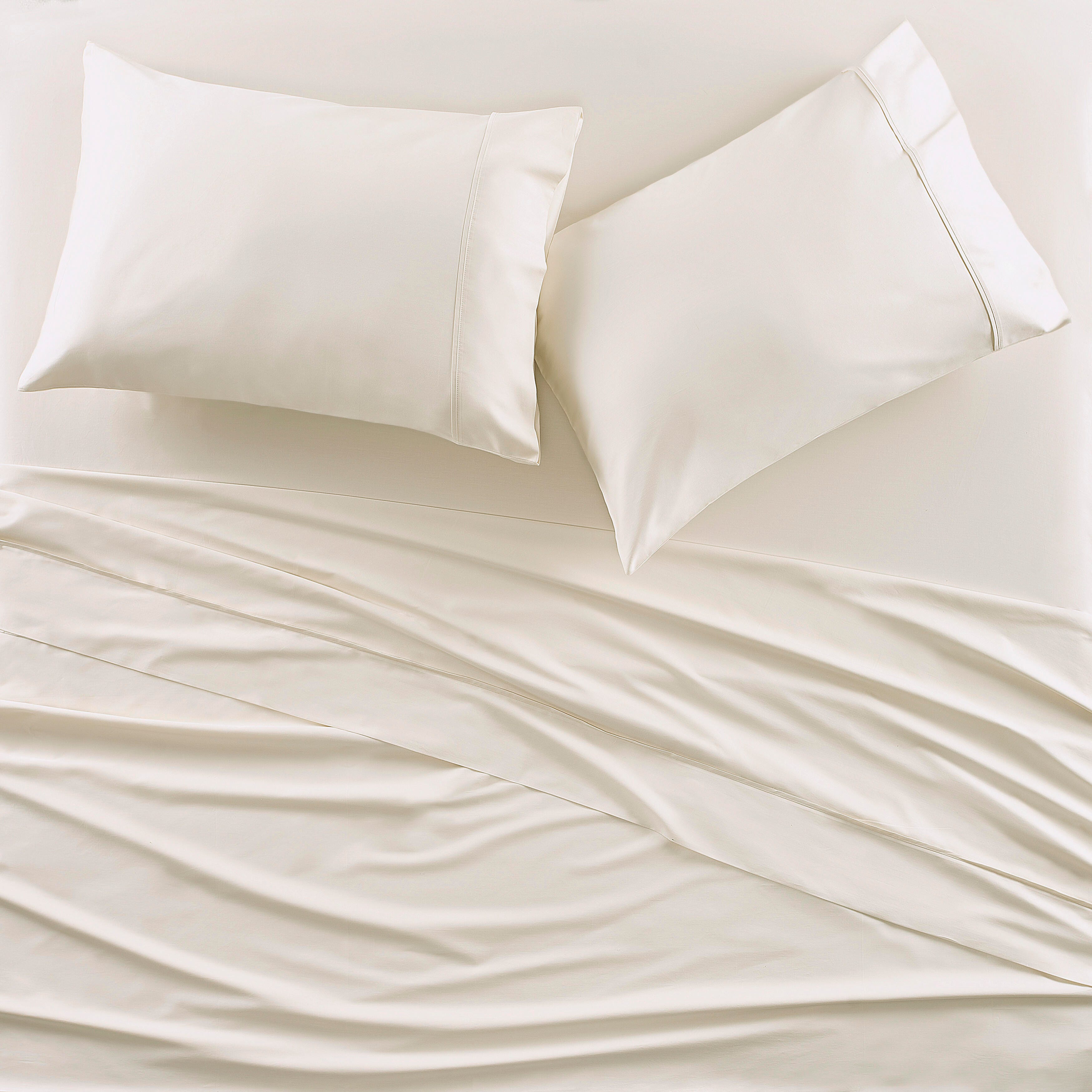 Click here for J. Queen New York Premier Sateen Standard Pillow C... prices