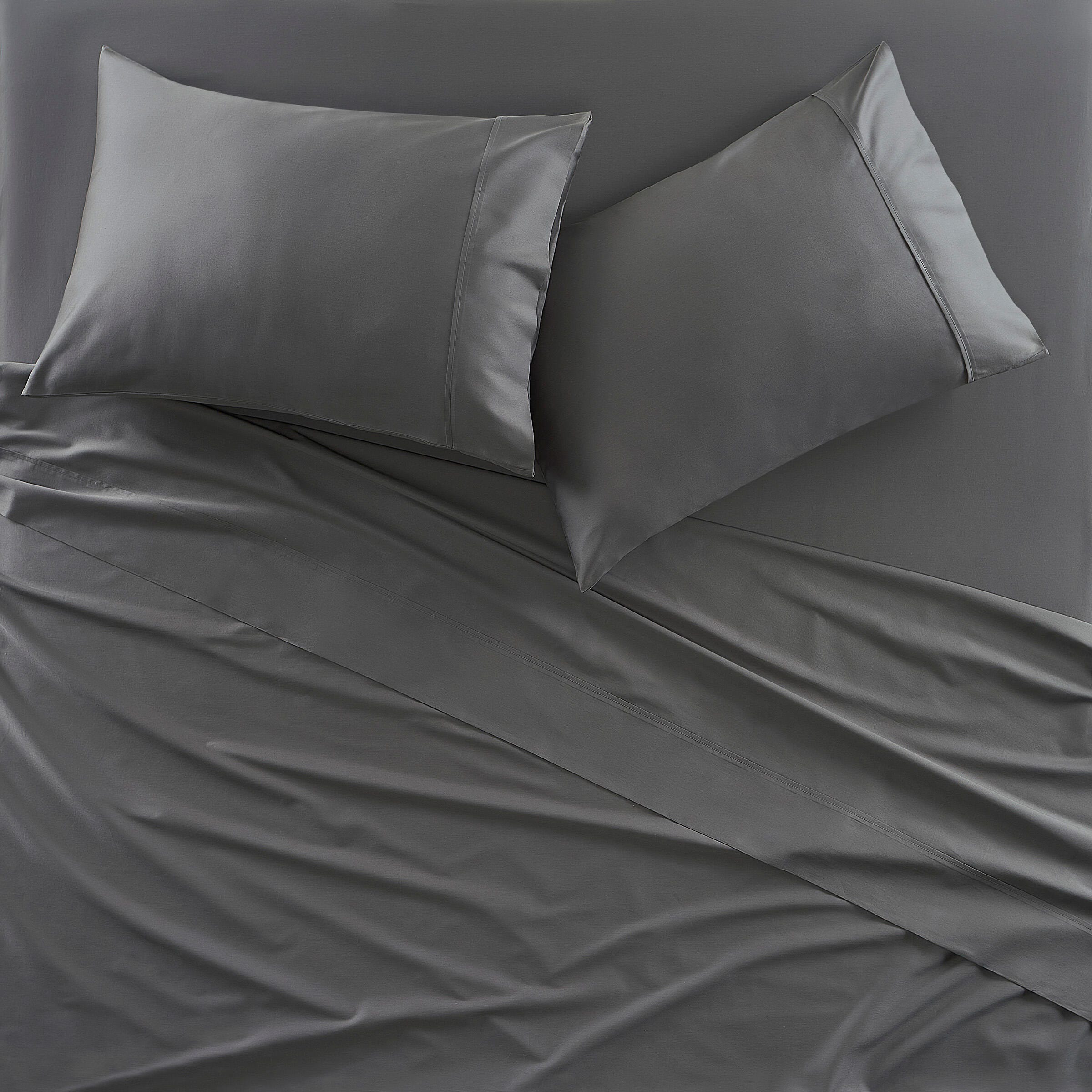 Click here for J. Queen New York Premier Sateen Standard Pillow C... prices