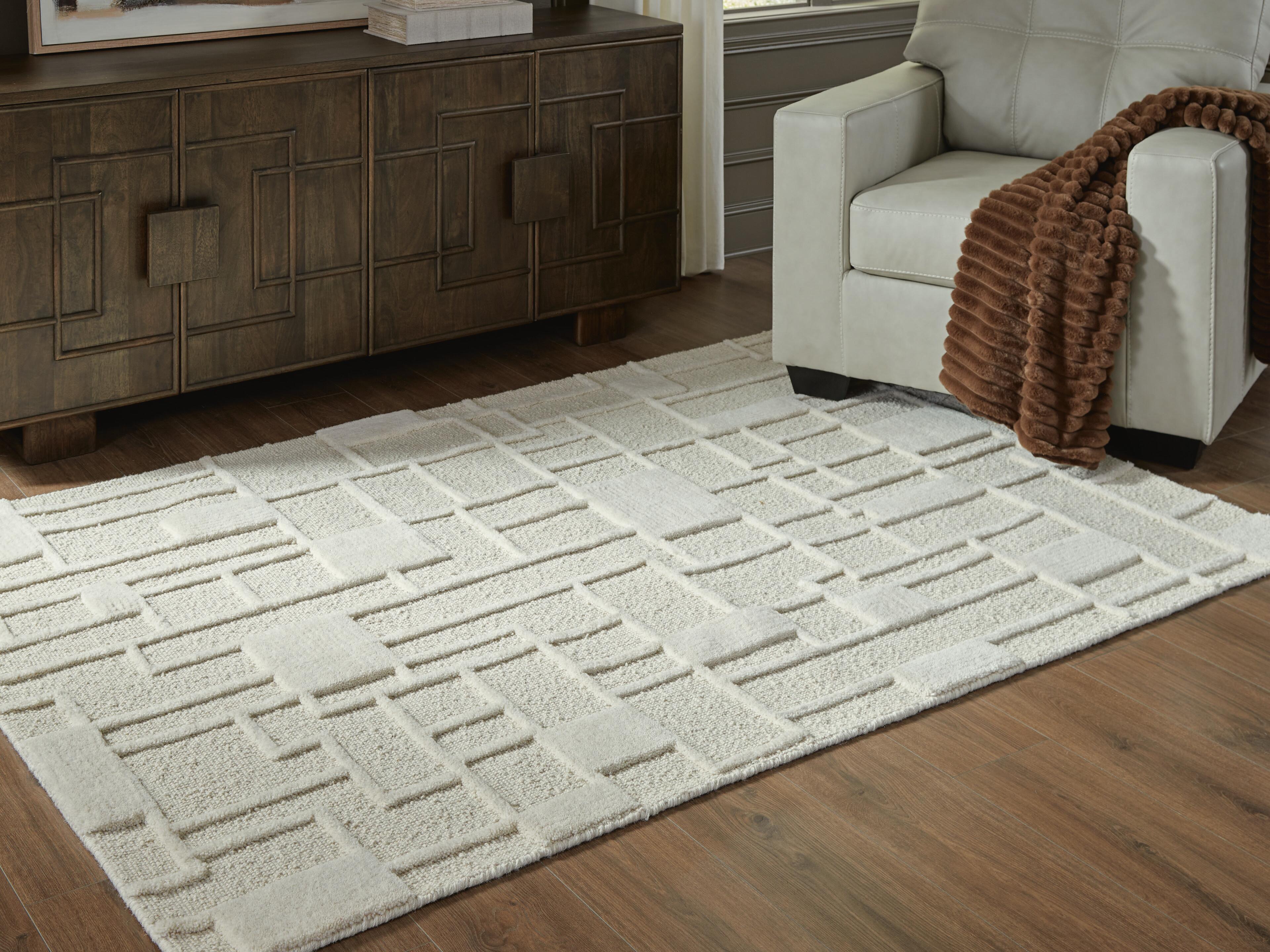 Click here for Empriss 5 x 7 Area Rug  Ivory prices