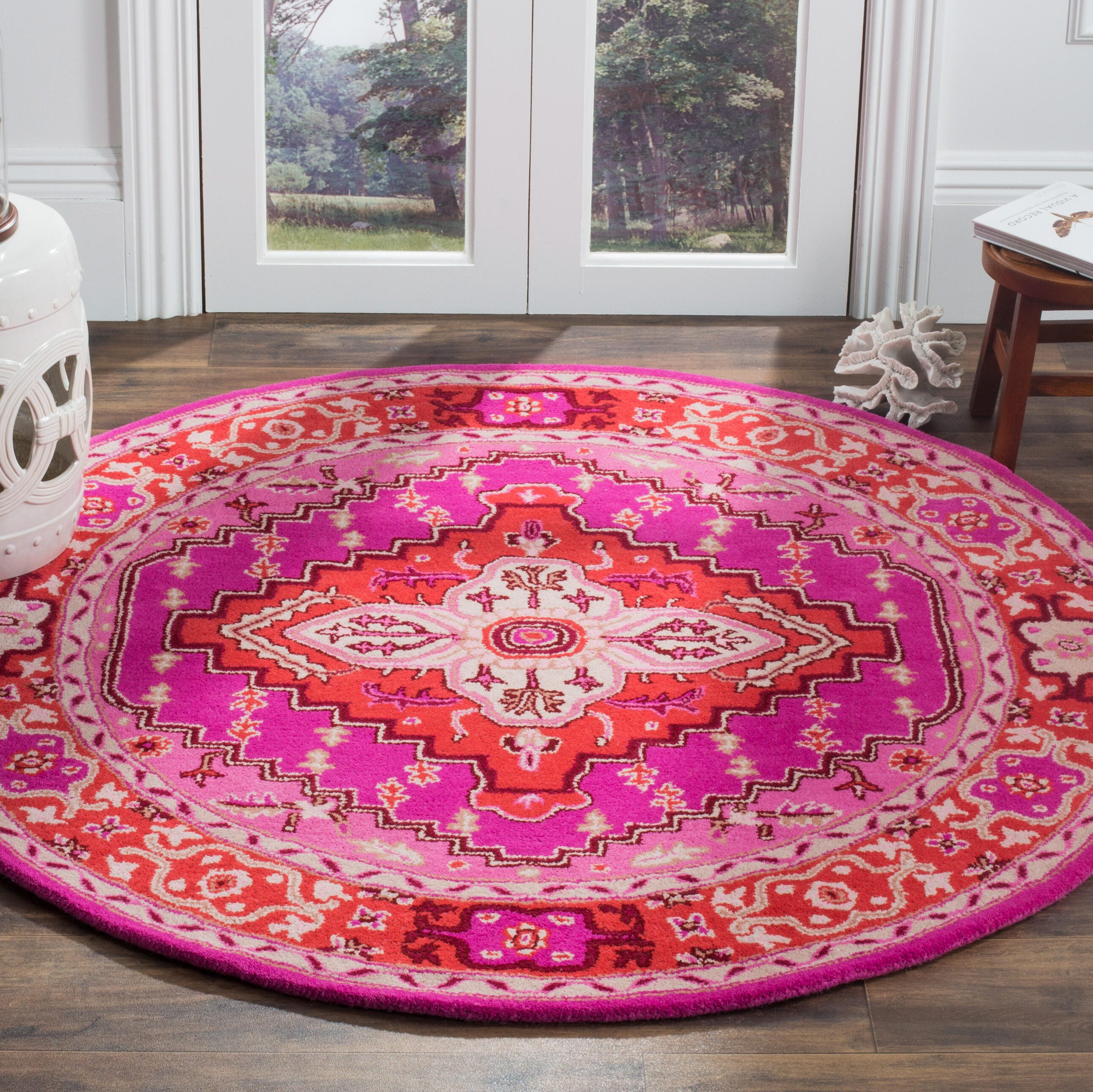 Click here for Safavieh Bellagio Gracia 5 X 5 Round Area Rug  Red... prices