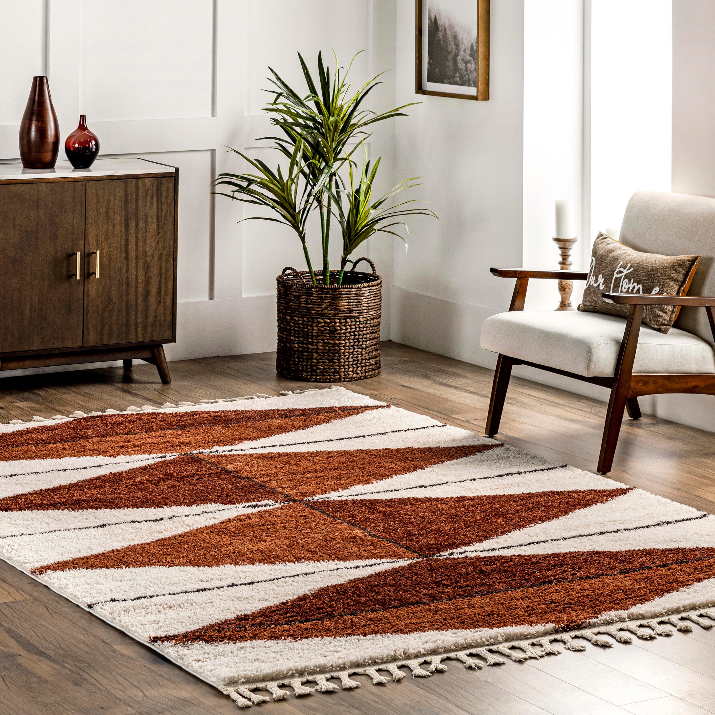 Click here for nuLOOM Kali Shaggy Diamond Tassel Area Rug  Rust prices
