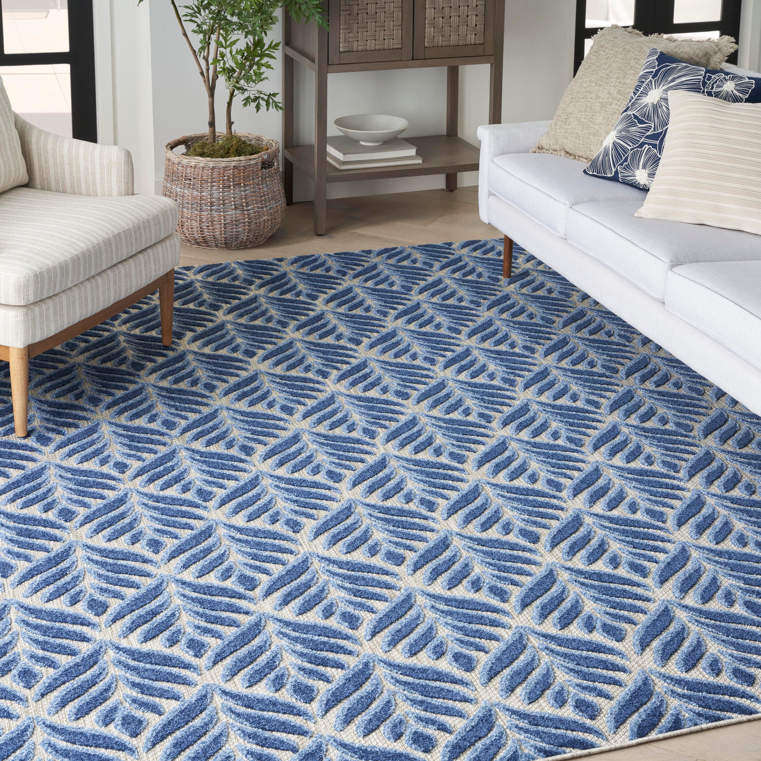 Click here for Nourison Home Splash 6 X 9 Texture Area Rug  Blue prices