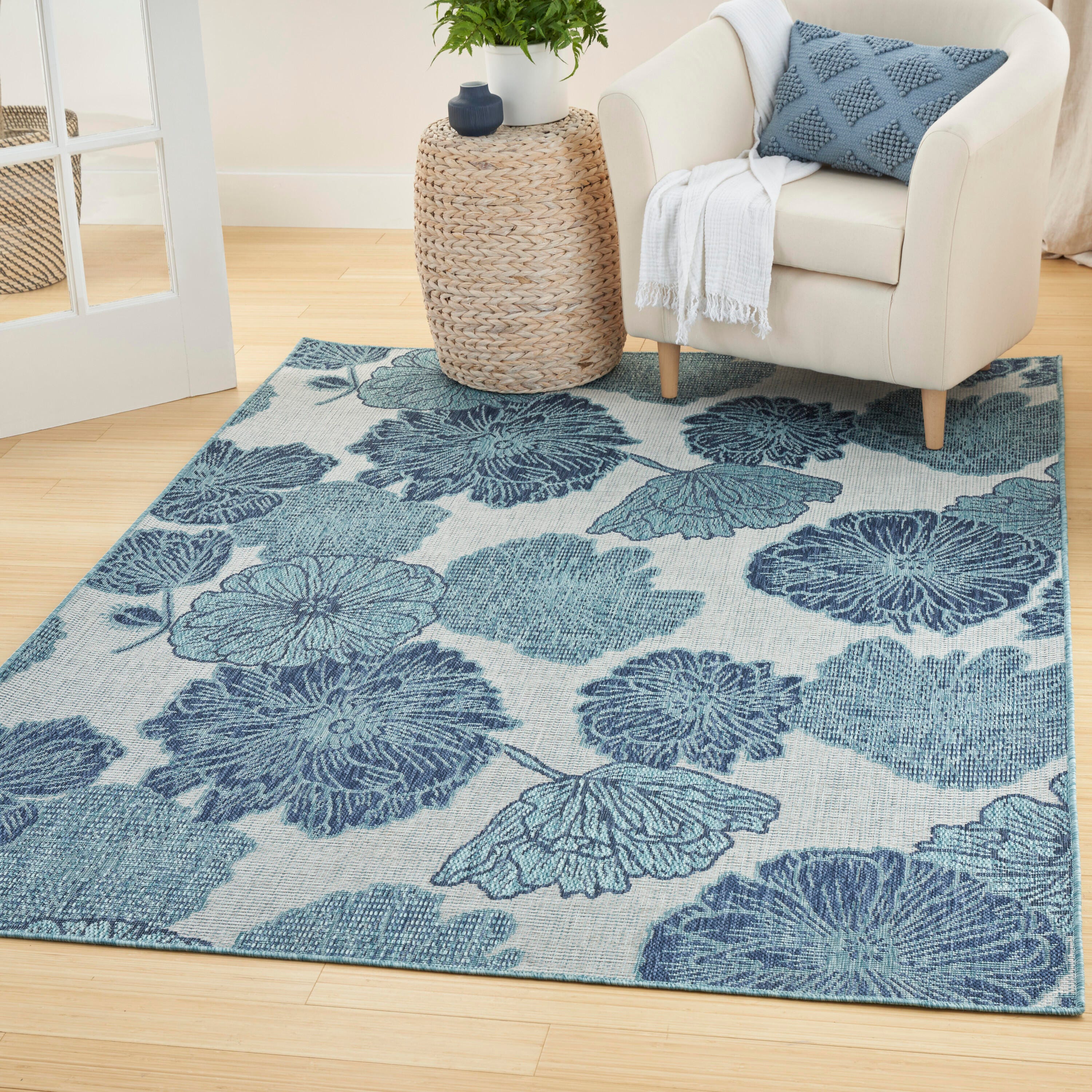 Click here for Nourison Home Floral 5 x 7 Area Rug  Blue prices