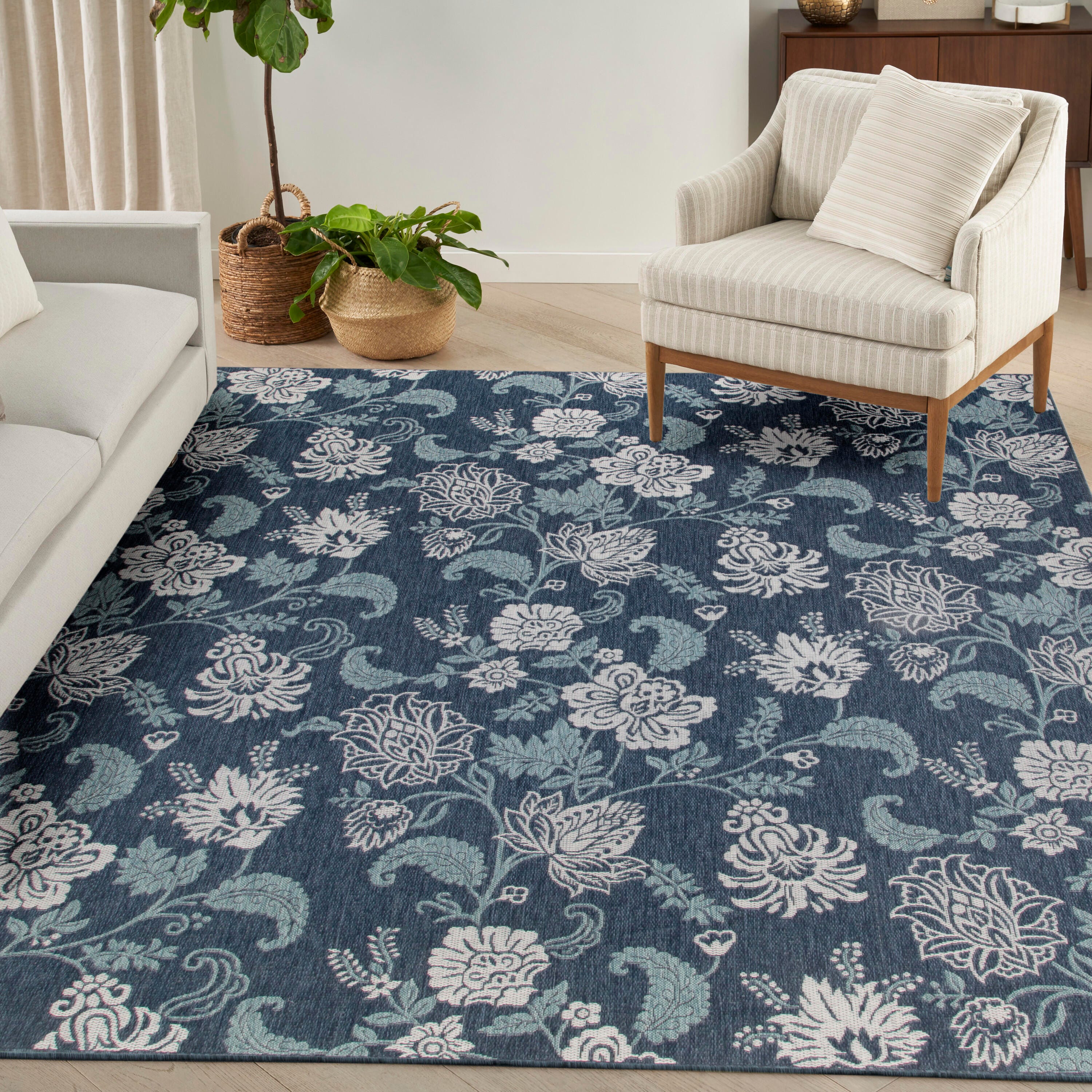 Click here for Nourison Home Oversized Flowers 8 x 10 Area Rug  N... prices