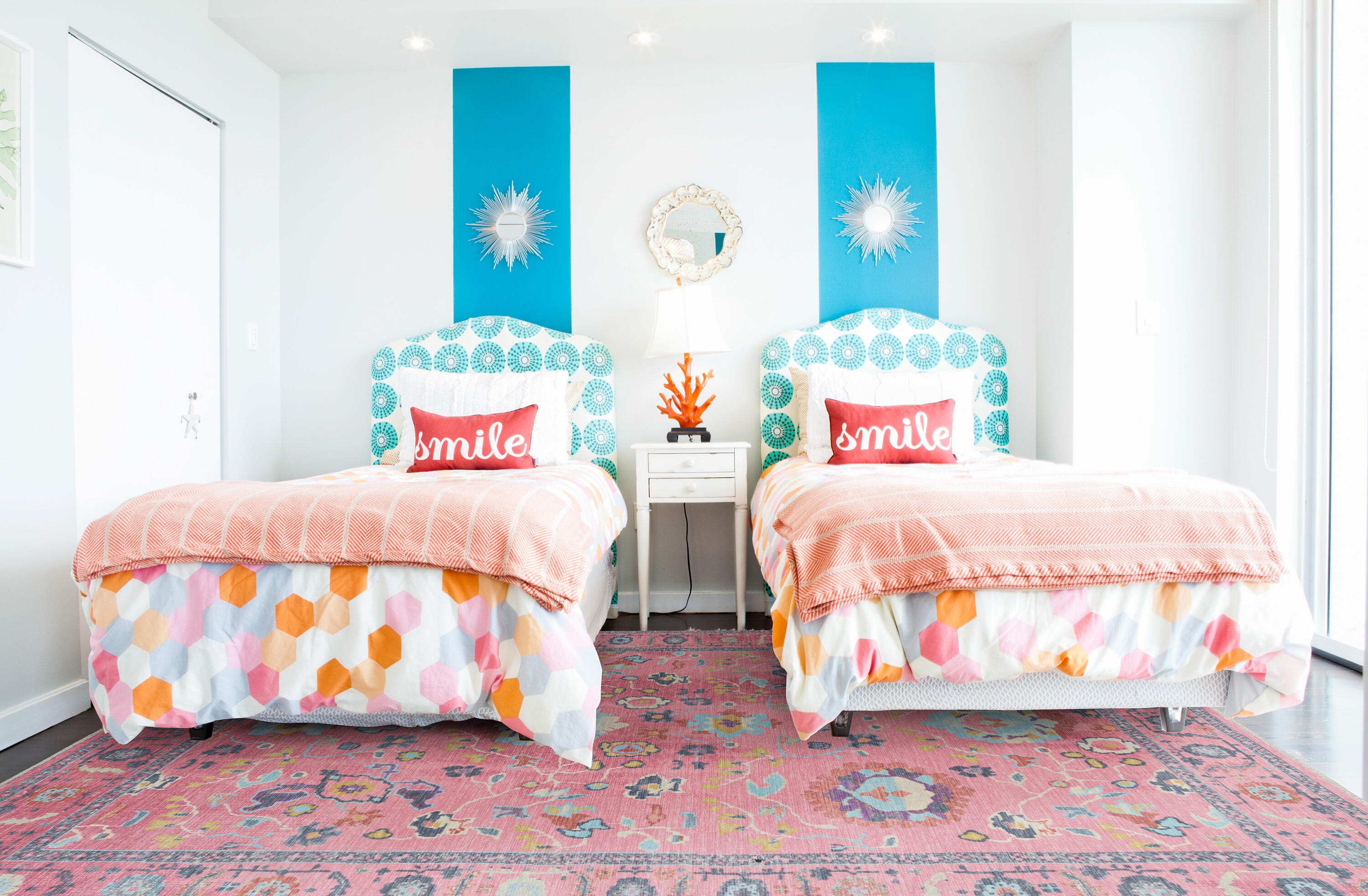 Click here for Linon Lana Aydin 8 X 10 Area Rug  Pink prices