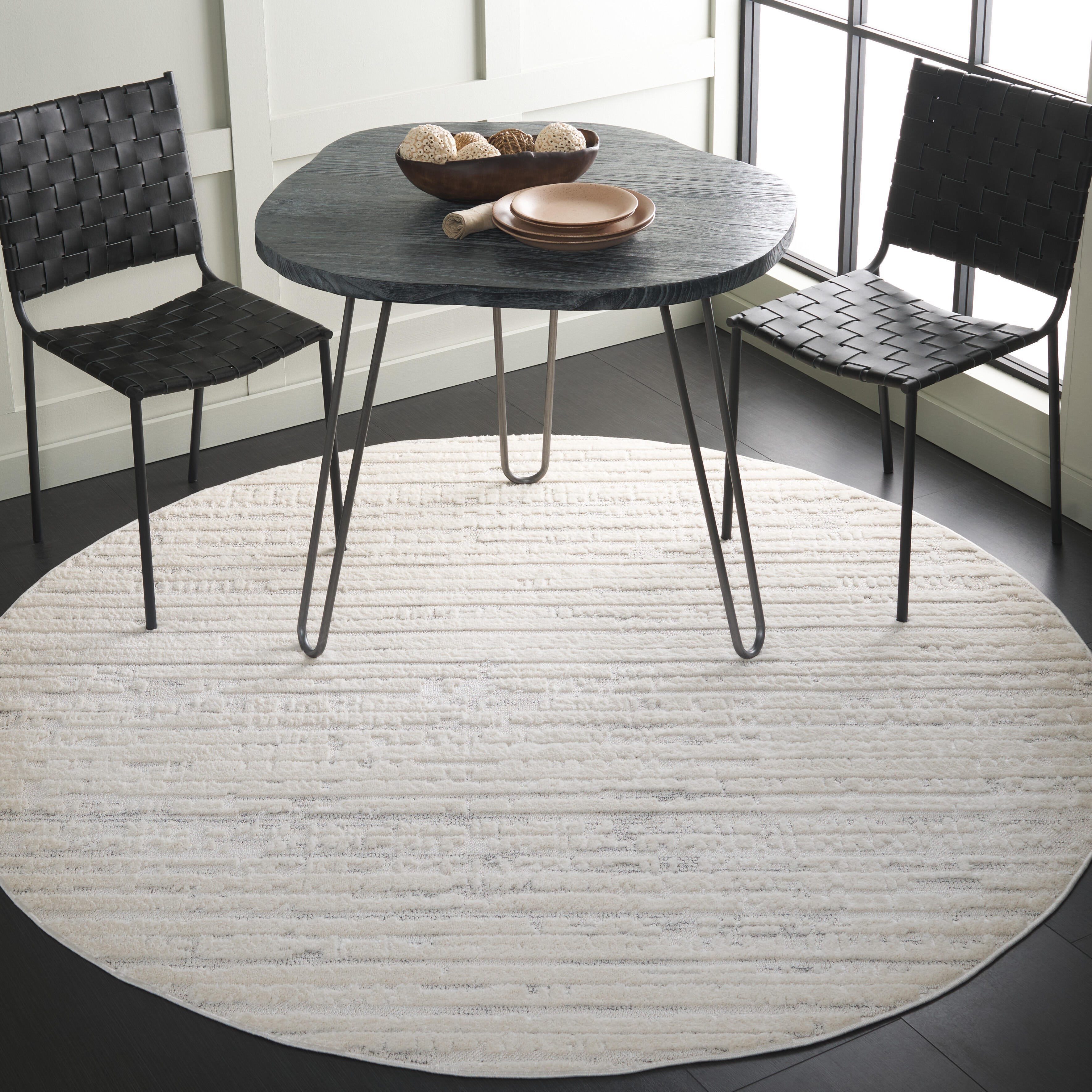 Click here for Safavieh Elmhurst Debbee 6 7 x 6 7 Round Area Rug... prices