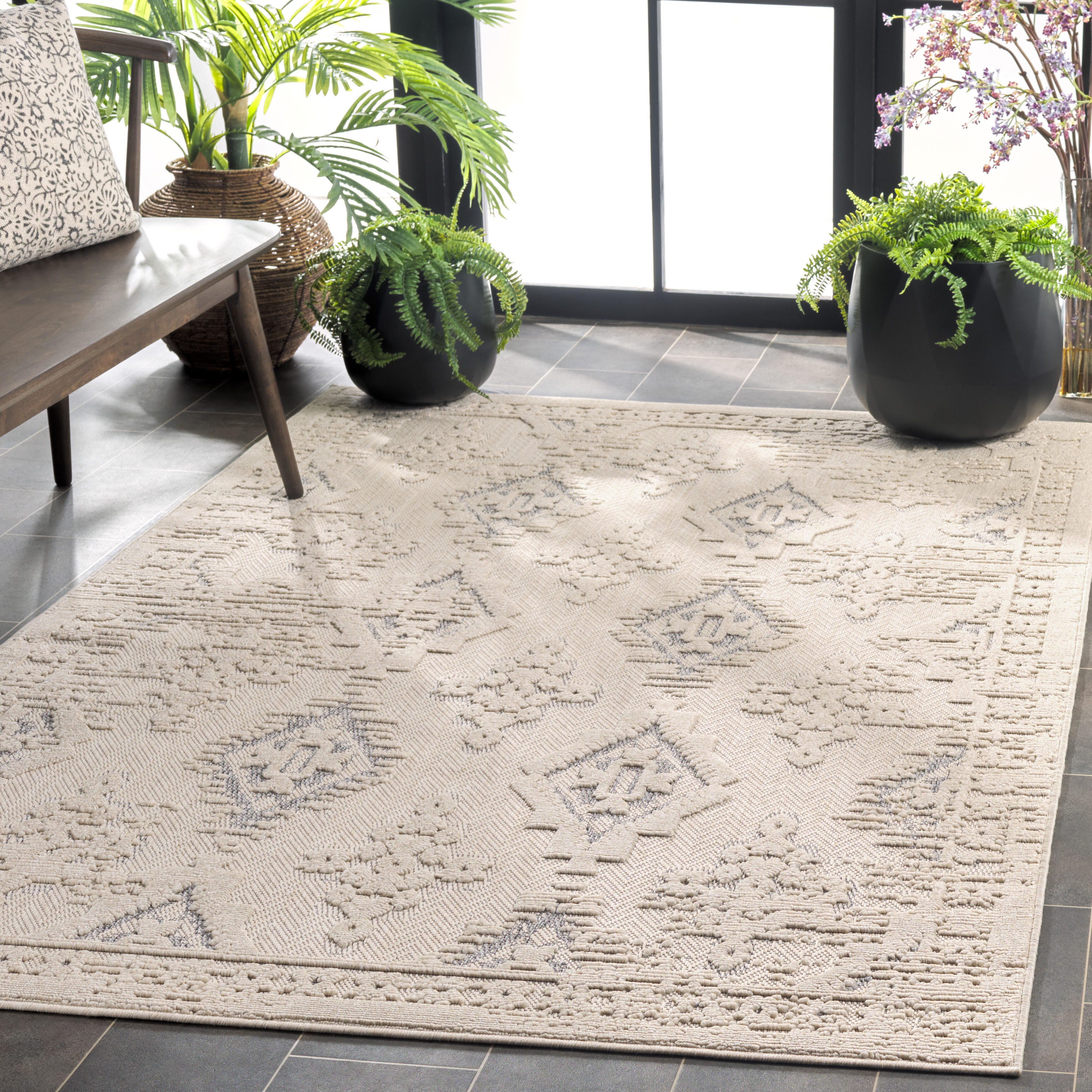 Click here for Safavieh Milos Fulguta 5 x 7 Area Rug  Ivory/Gray prices