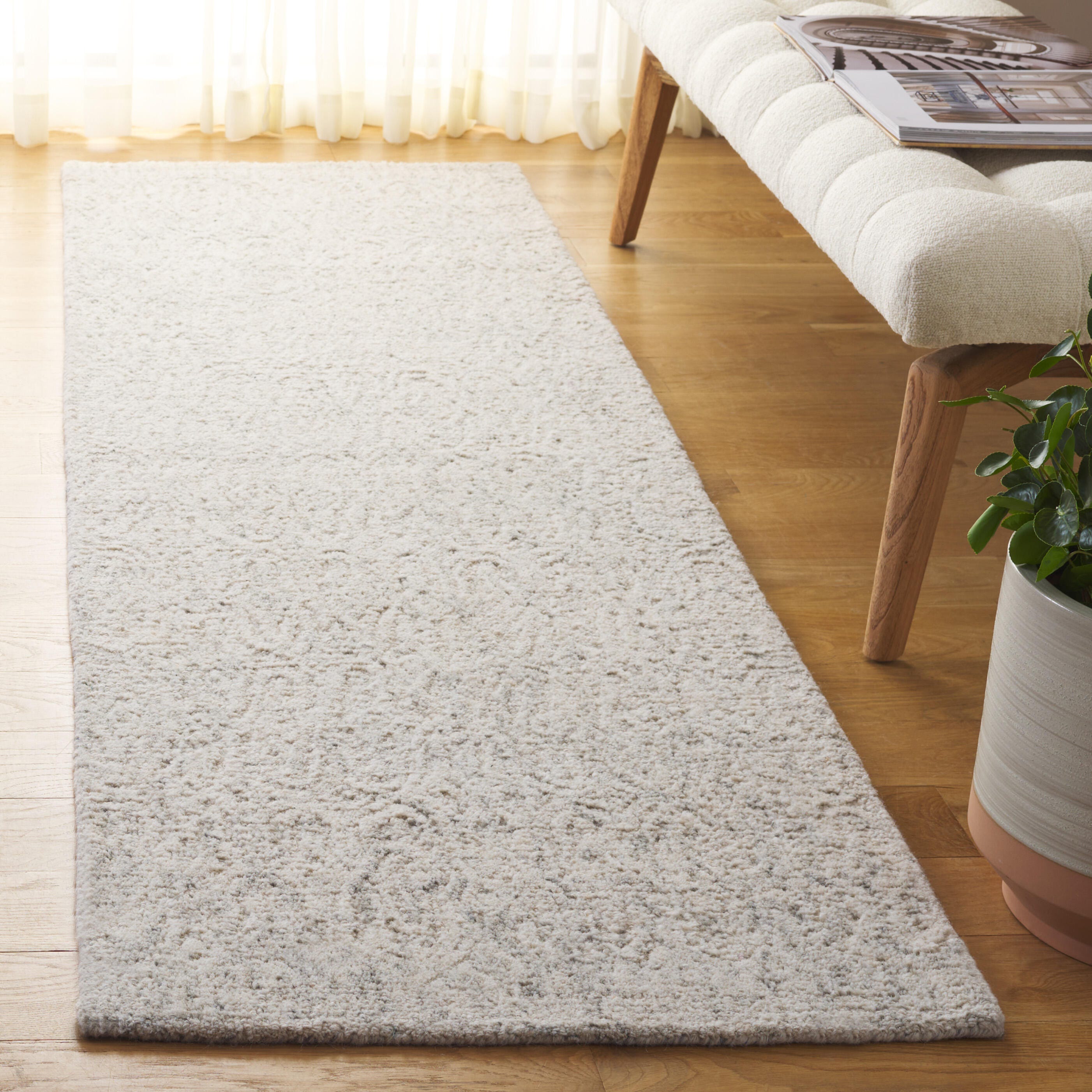 Click here for Safavieh Pine Minodora 2 3 x 8 Runner Rug  Silver prices