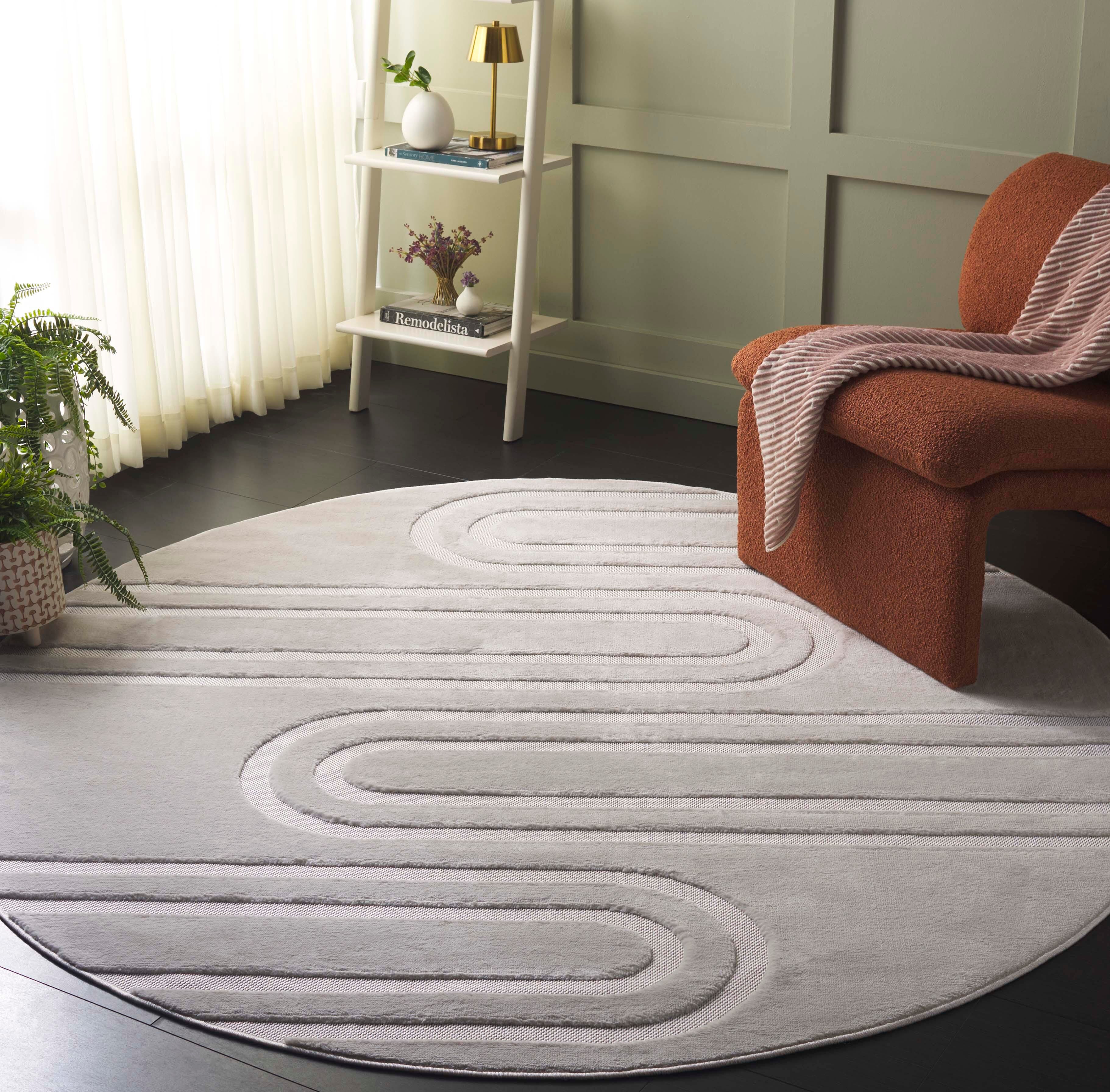 Click here for Safavieh Selena Genoveffa 6 7 x Round Area Rug  Iv... prices