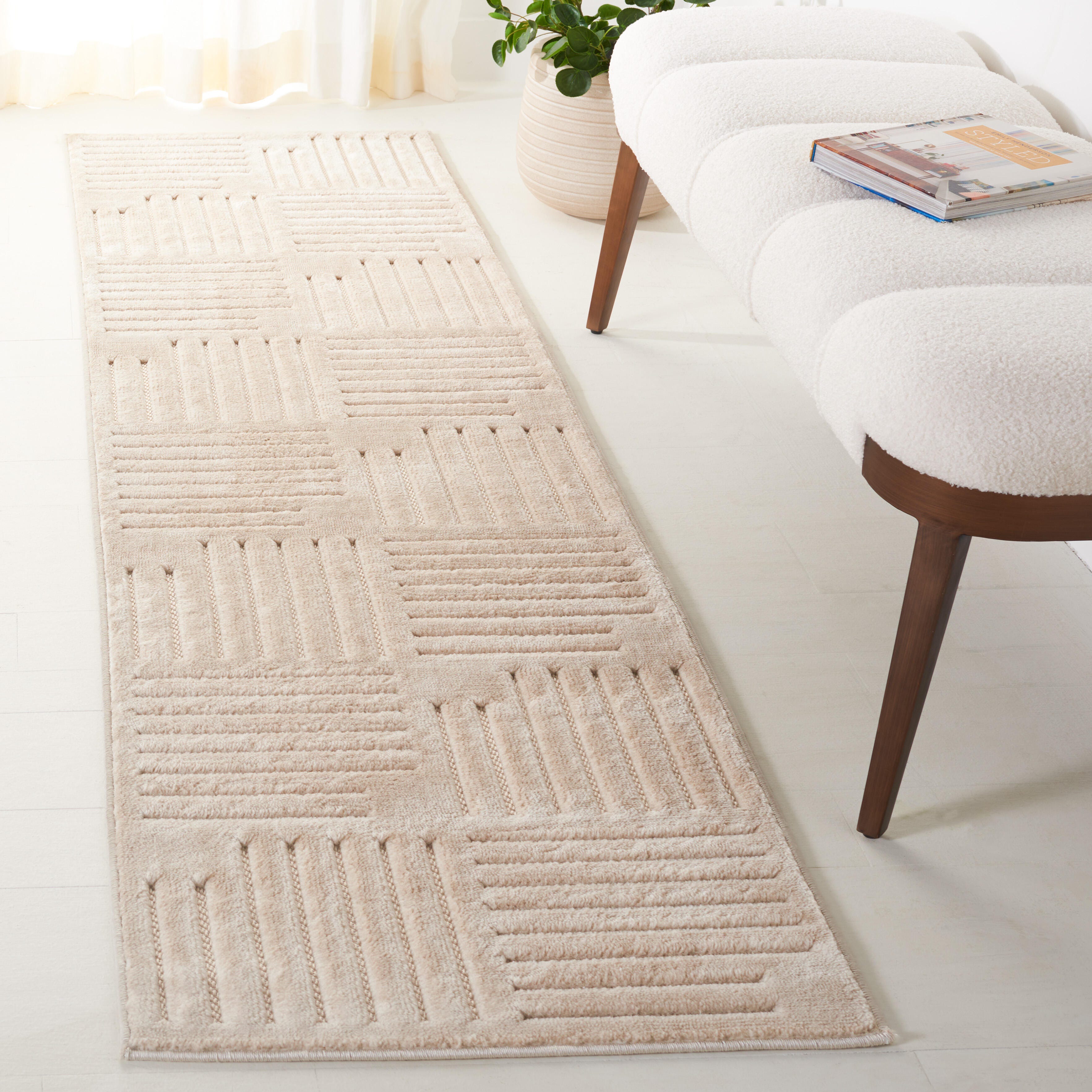 Click here for Safavieh Selena Margreth 4 x 6 Area Rug  Beige prices