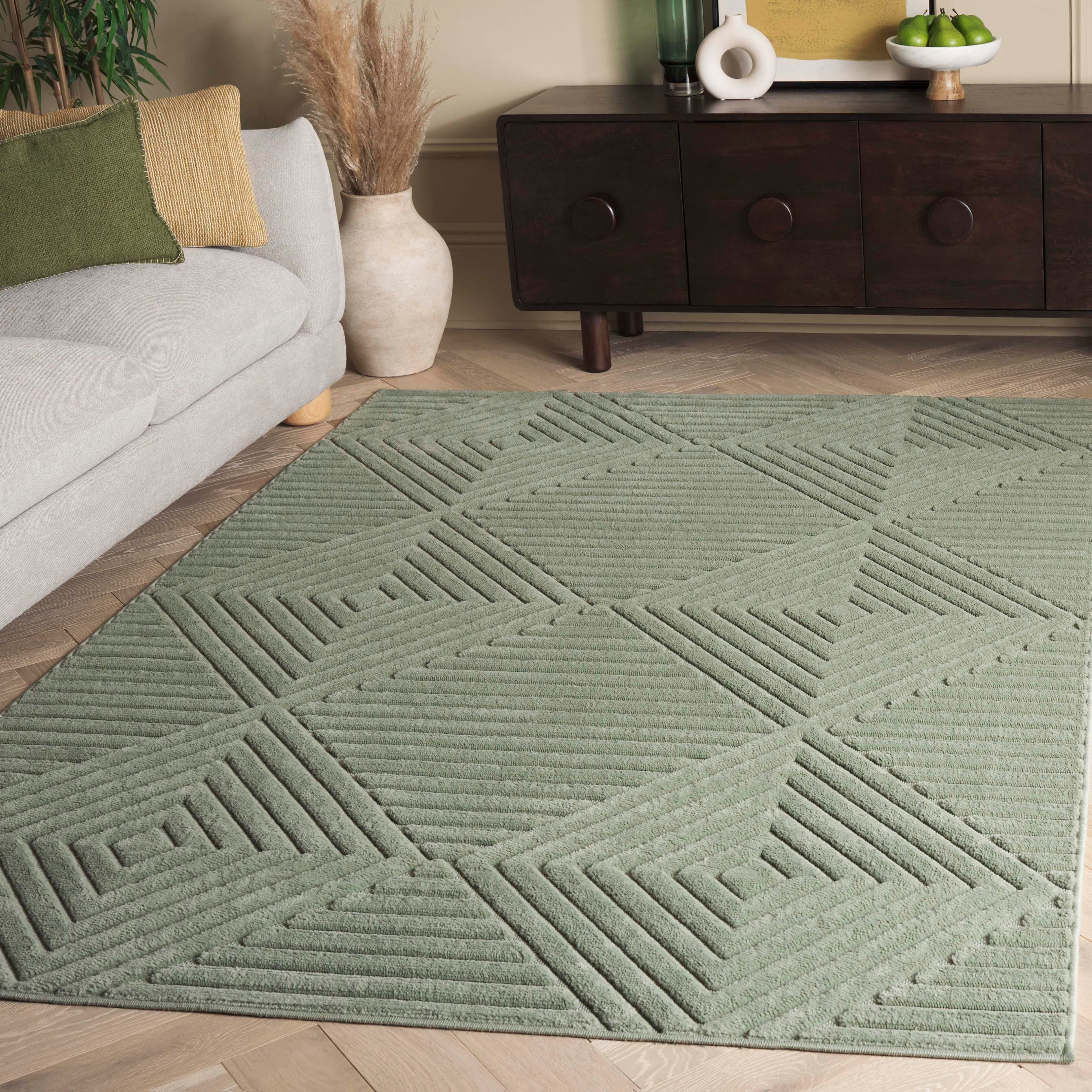 Click here for Safavieh Selena Merima 9 x 12 Area Rug  Green prices