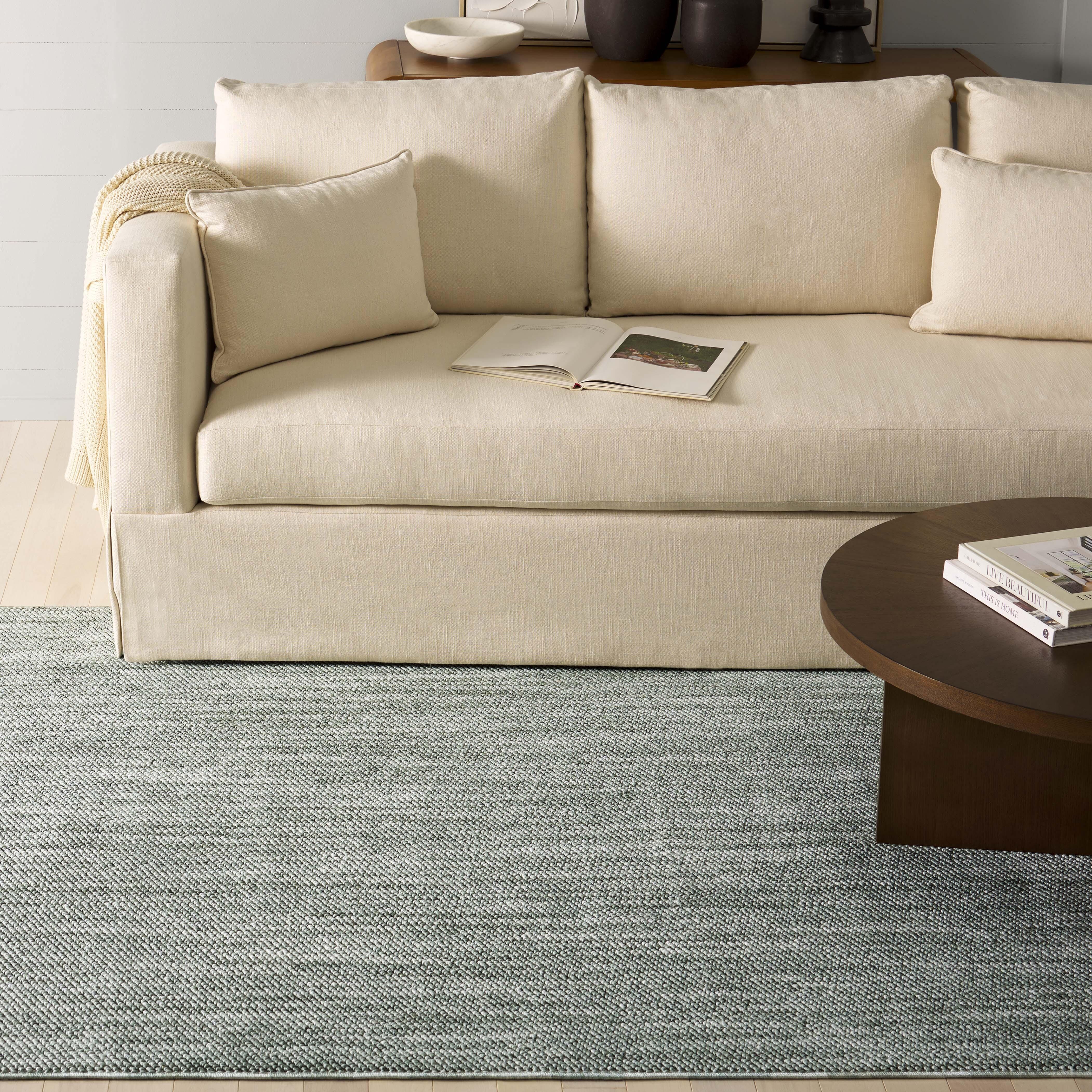 Click here for Safavieh Martha Stewart Collection Ludomila 8 x 10... prices