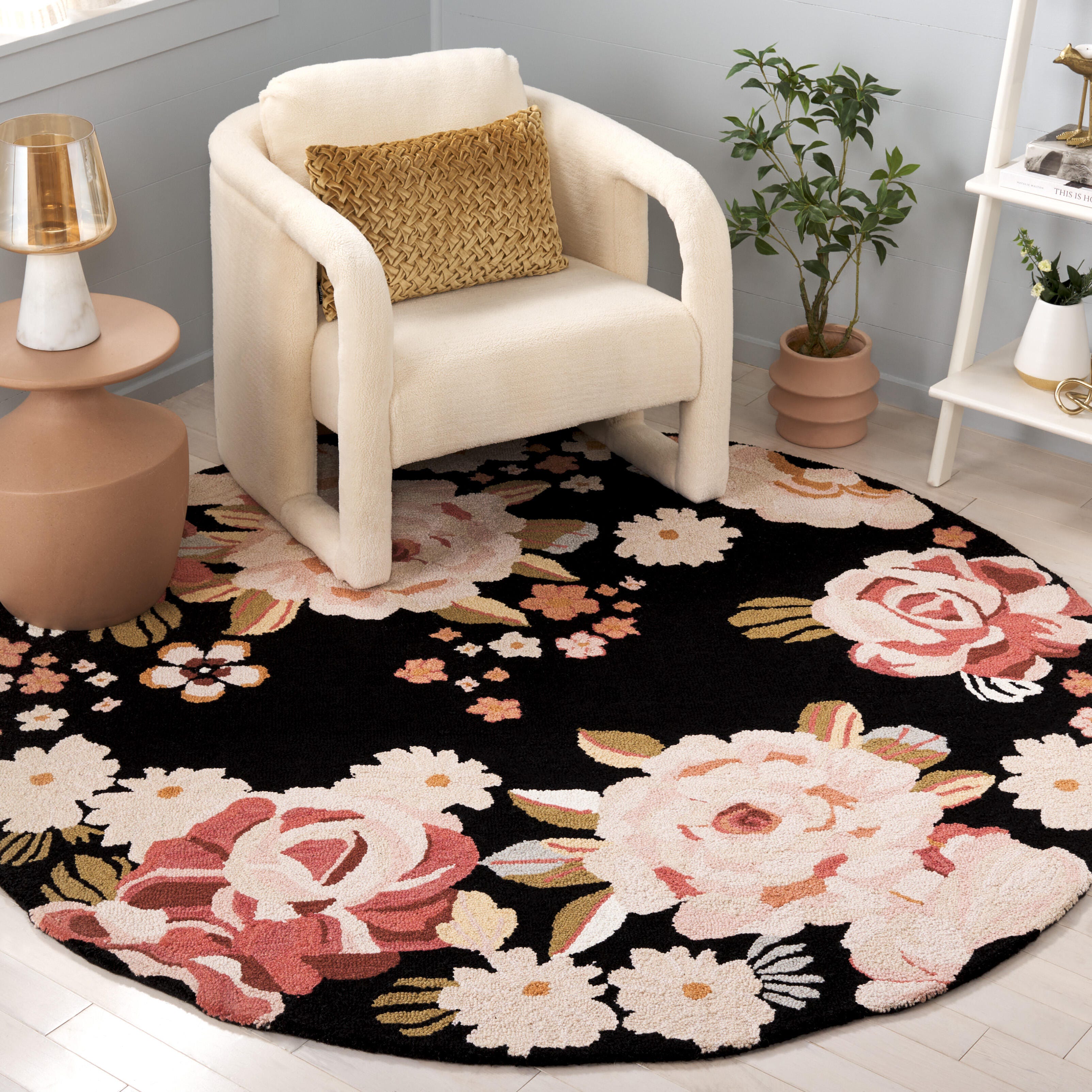 Click here for Safavieh Jardin Collection Resie 6 x 6 Round Rug... prices