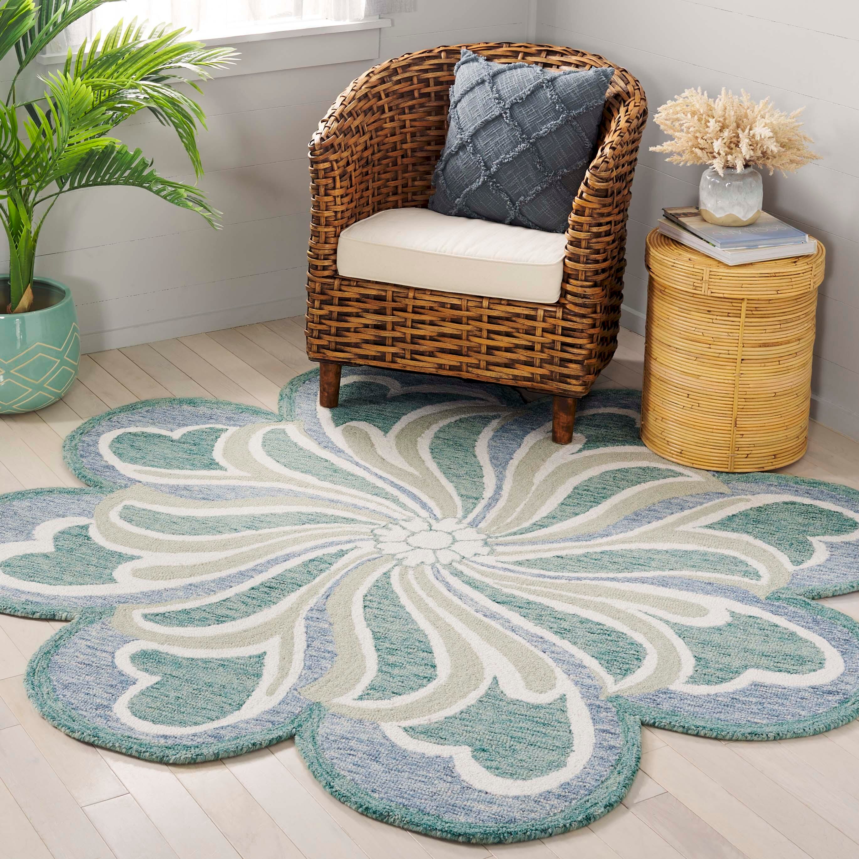 Click here for Safavieh Novelty Collection Damira 4 x Round Rug... prices