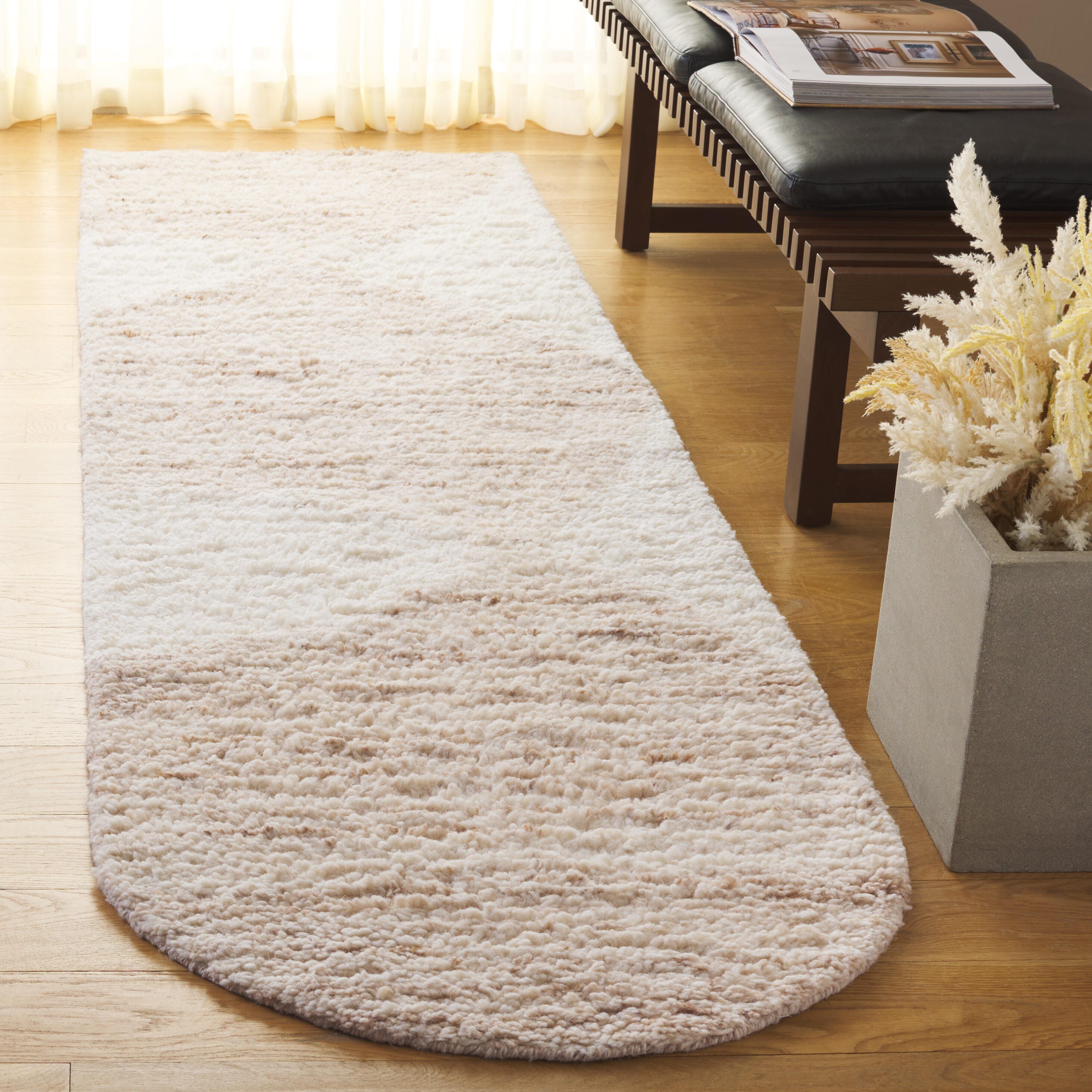 Click here for Safavieh Vermont Collection Boris 23 x 8 Runner Ru... prices
