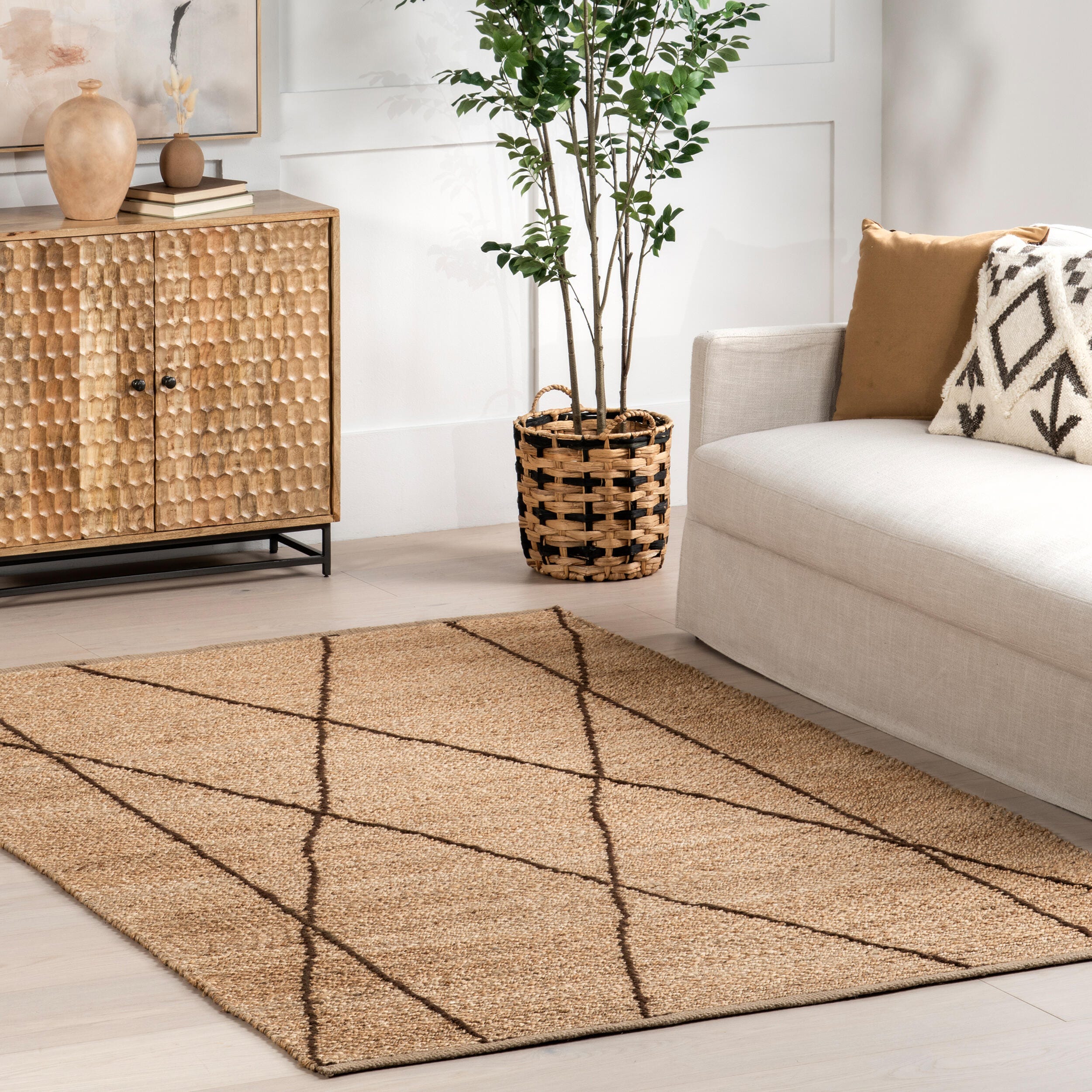 Click here for nuLOOM Calanthe 4 x 6 Area Rug  Natural prices