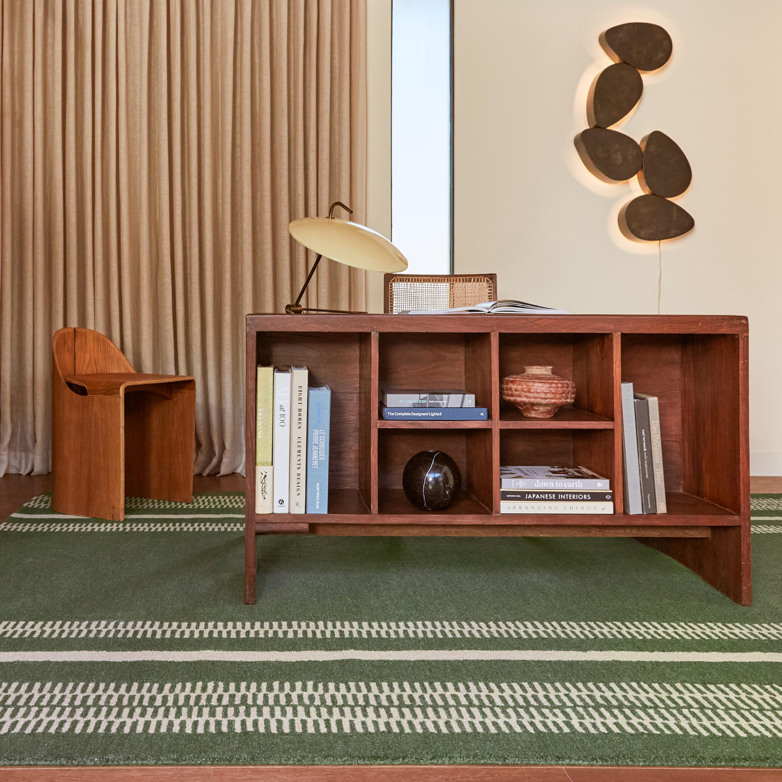 Click here for Nuloom Kari 10 x 14 Area Rug  Dark Green prices