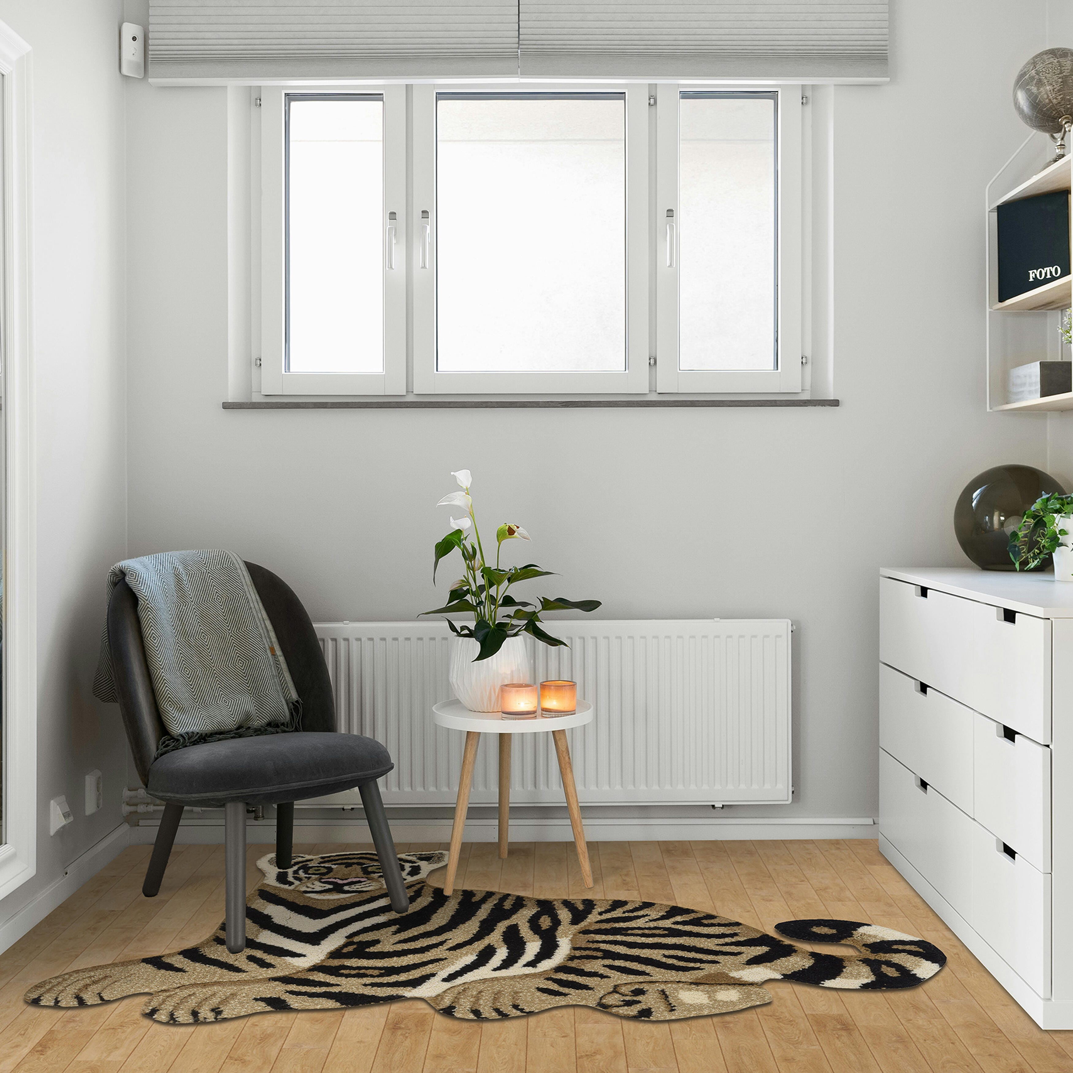 Click here for Linon Jungle Sitting Tiger 2 X 3 Accent Rug  Beige... prices