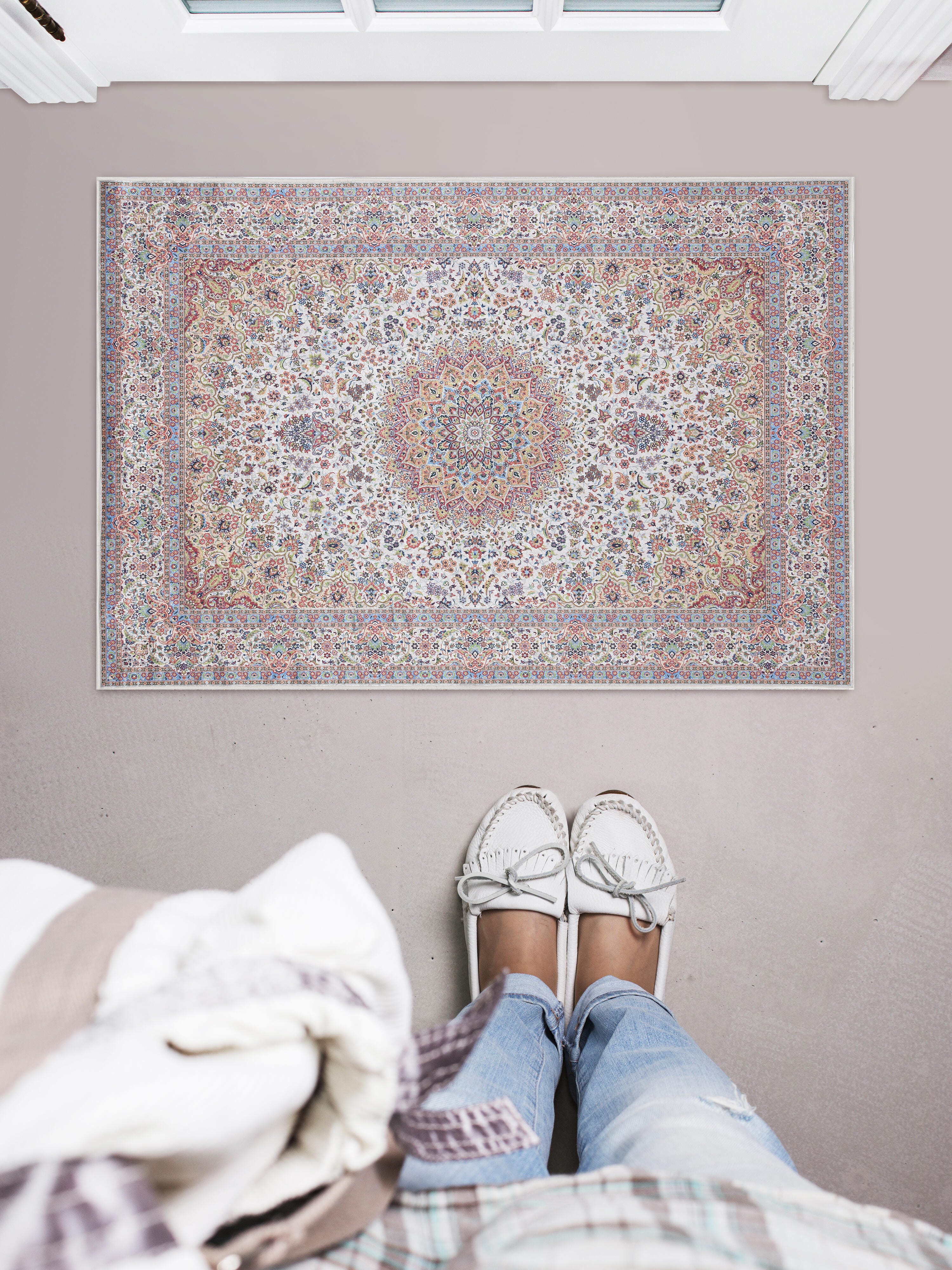 Click here for Linon Emerald Kramer 22 x 32 Area Rug  Ivory prices