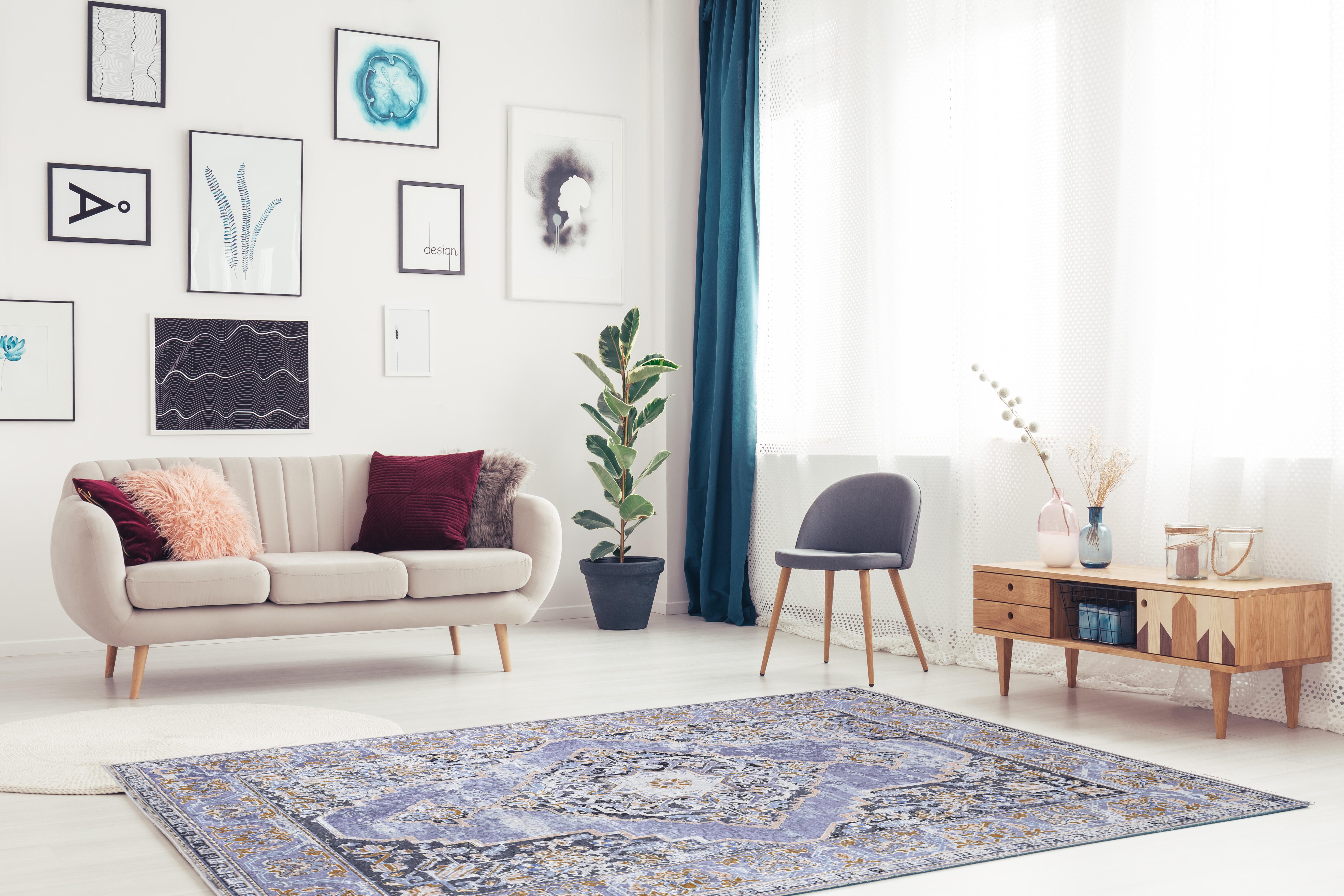 Click here for Linon Emerald Tyler 67 x 97 Area Rug  Lavender prices