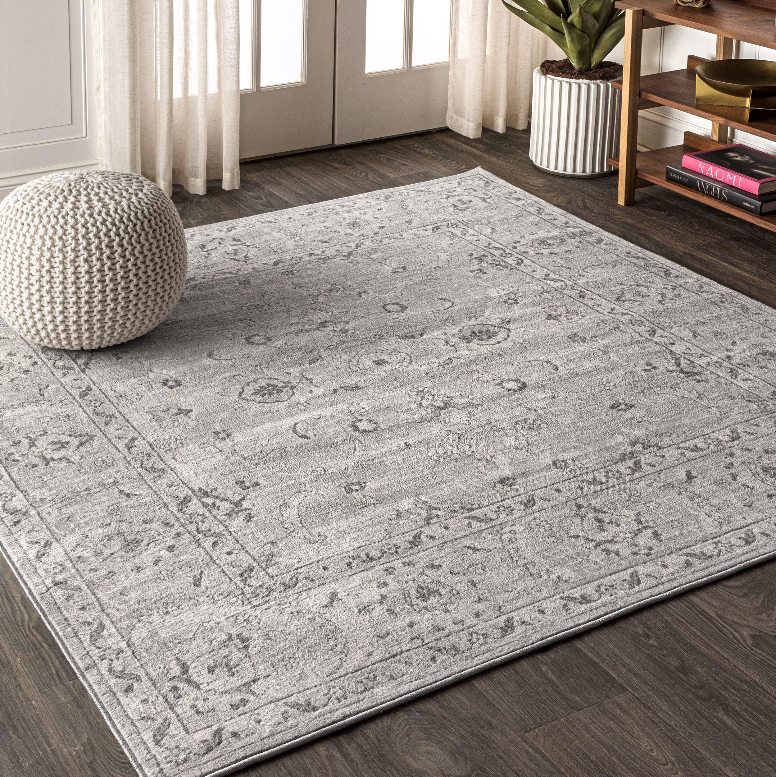 Click here for Jonathan Y Modern Persian 6 x 6 Area Rug  Gray prices