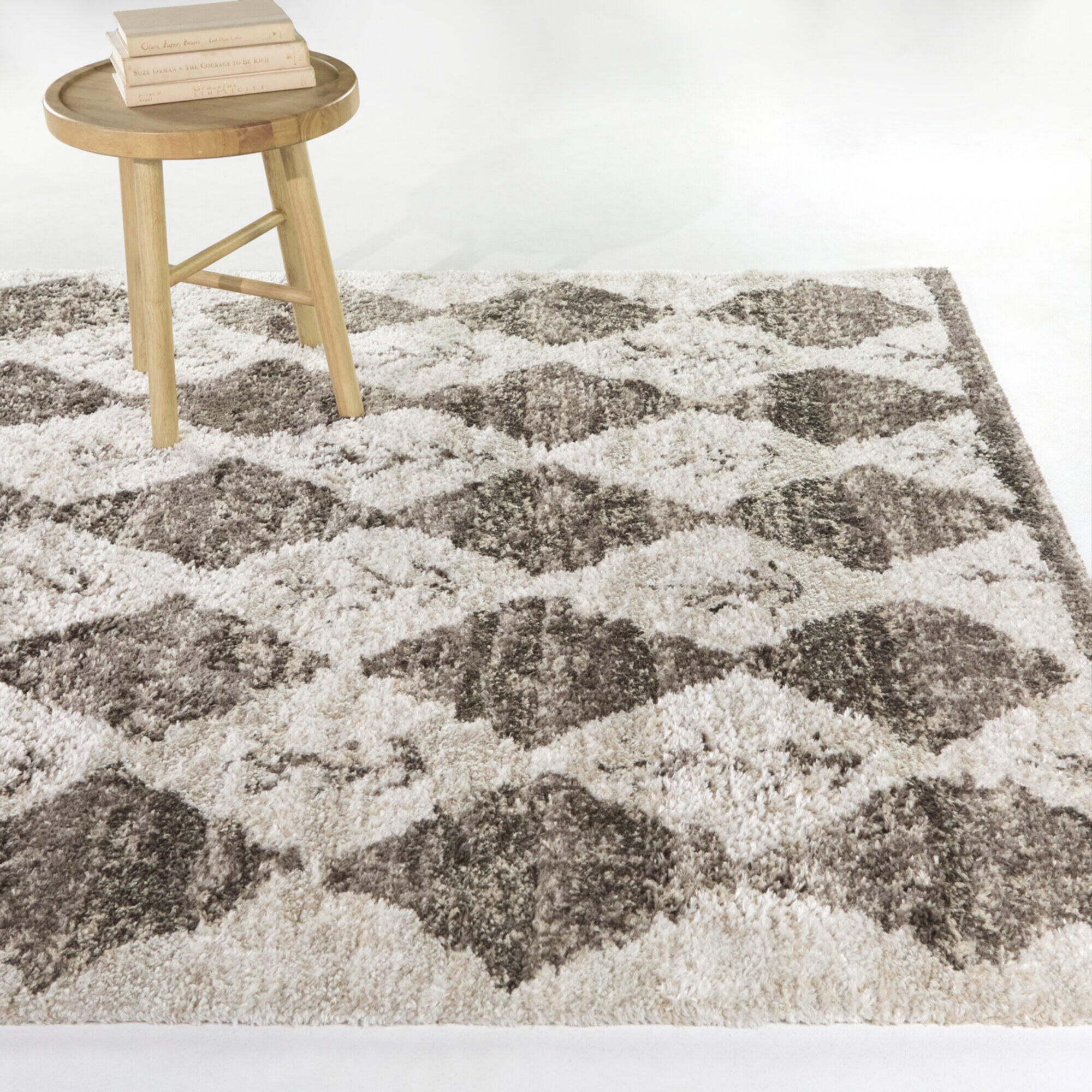 Click here for Balta Rugs Lamar 5 3 x 7 Area Rug  Cream prices