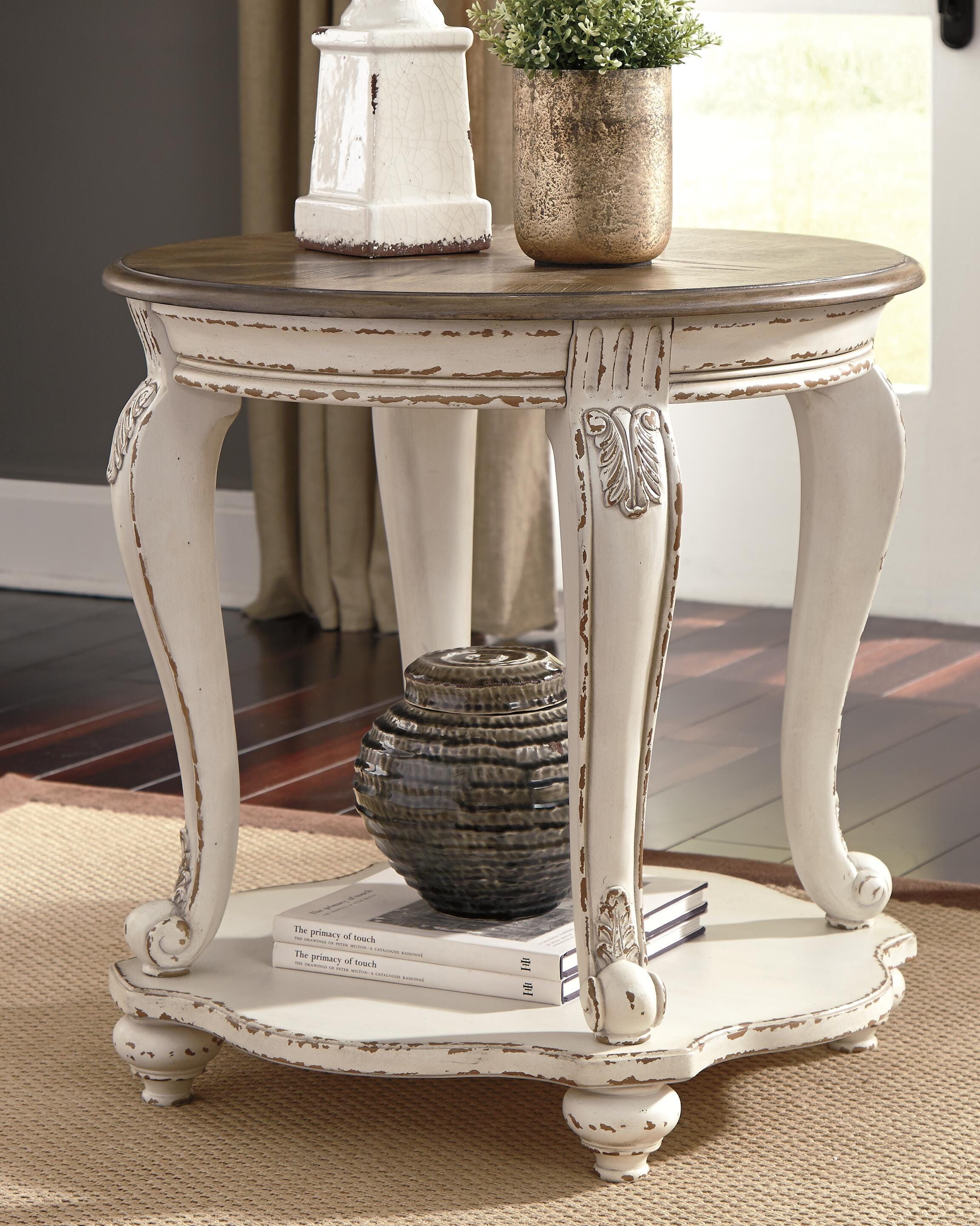 Click here for Realyn End Table  White/Brown prices